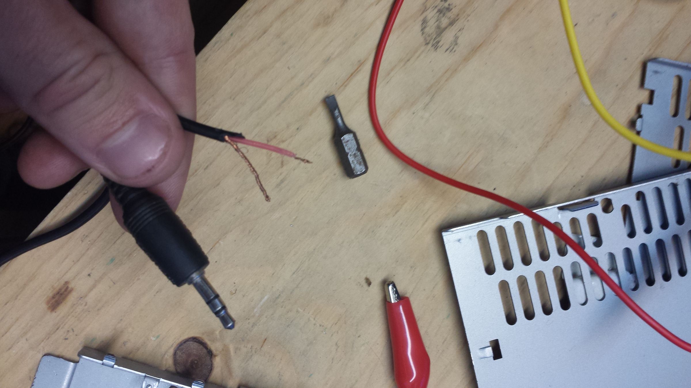 Car Stereo Tape Player to Bluetooth Hack : 13 Steps - Instructables