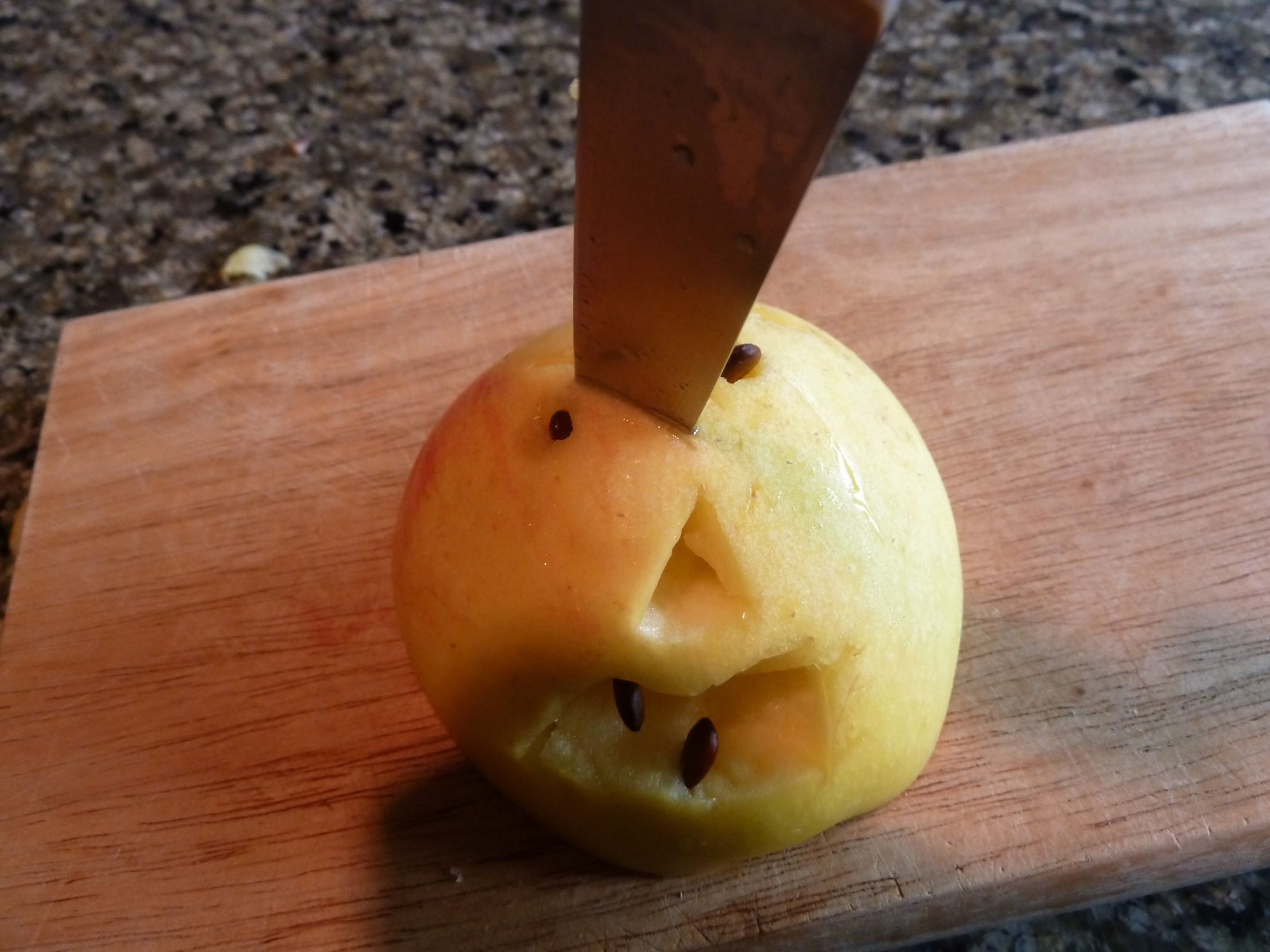 Apple Face : 4 Steps - Instructables