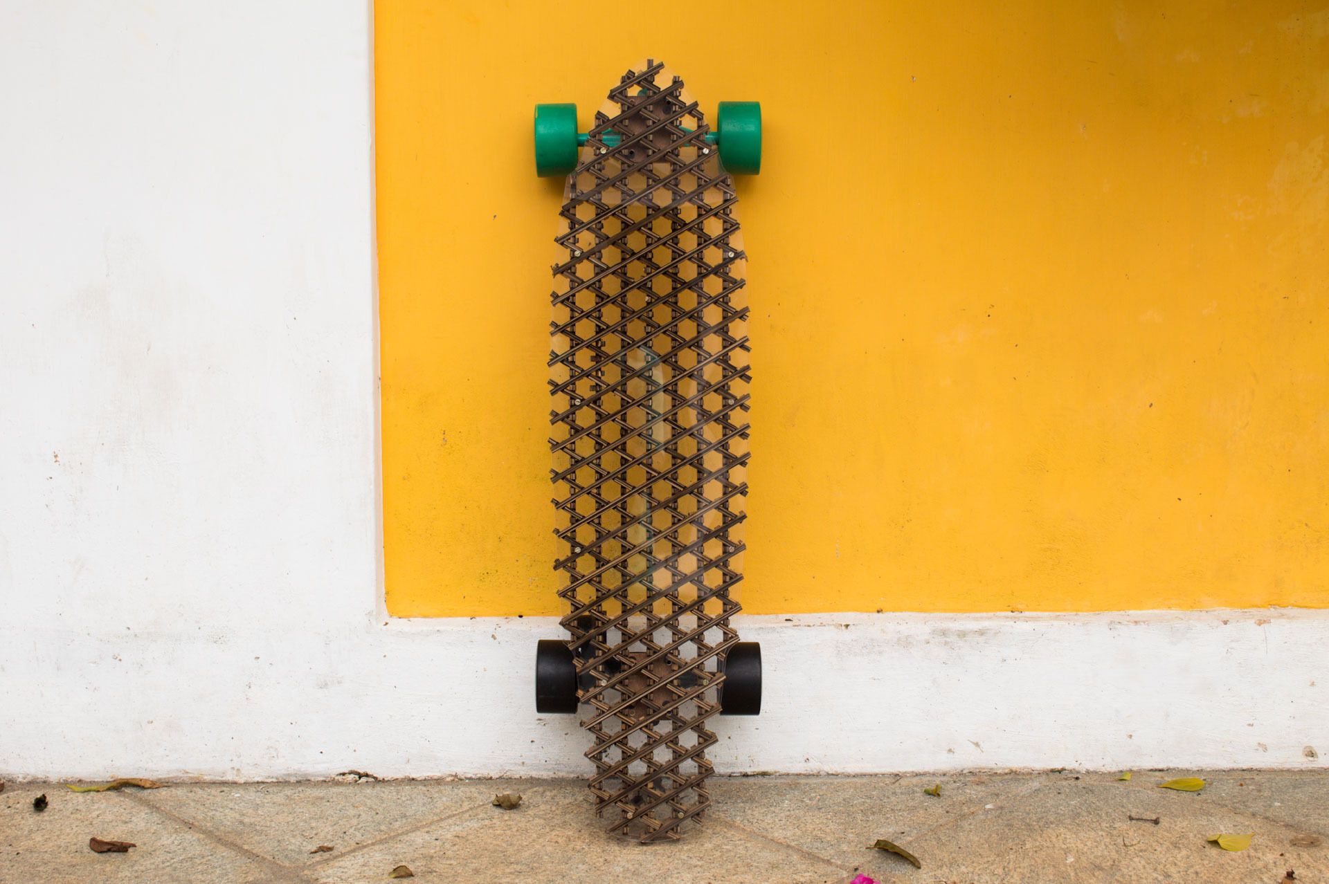 Quarter Iso-grid Cardboard Longboard : 15 Steps (with Pictures ...