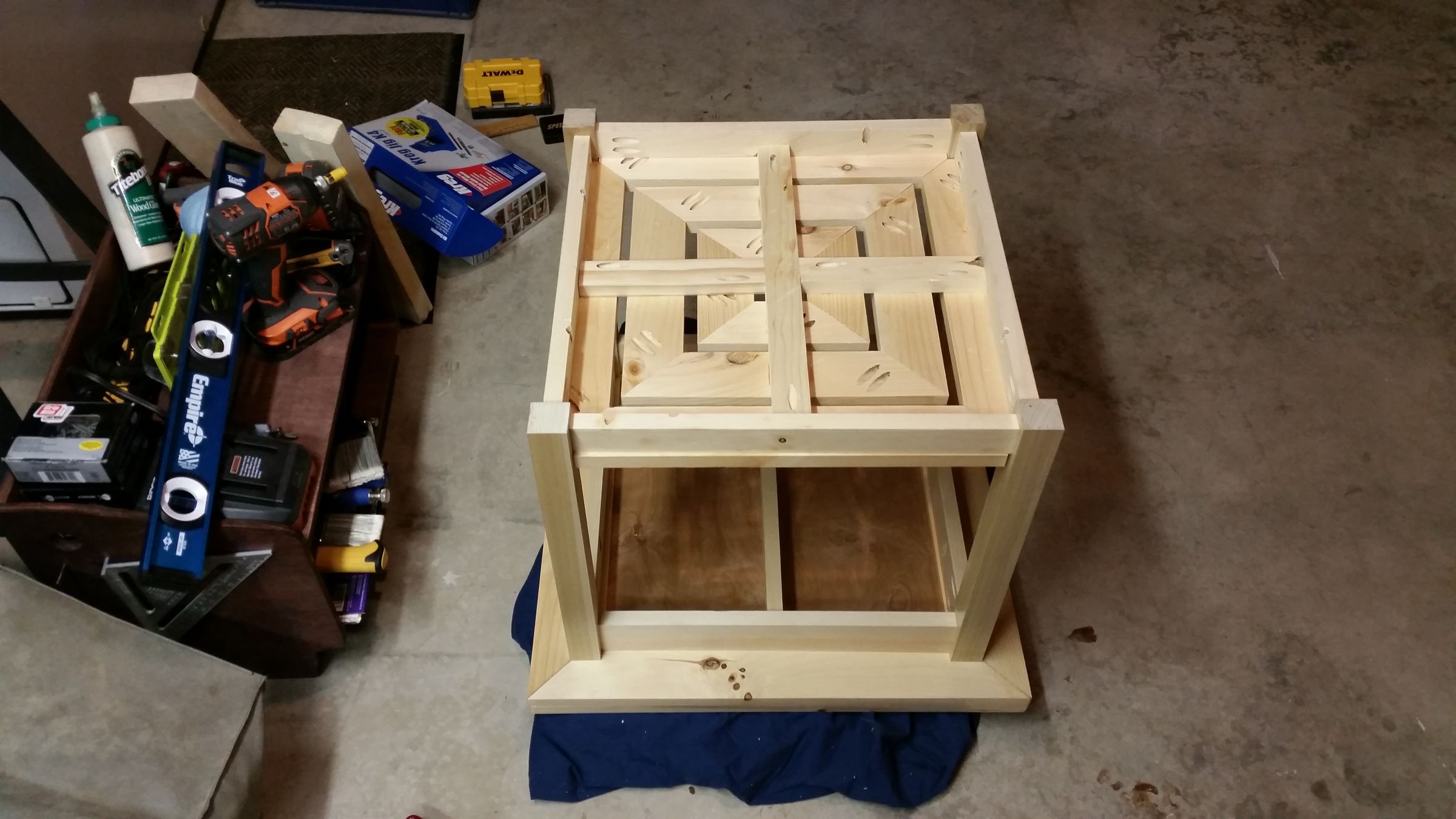 The X End Table : 7 Steps (with Pictures) - Instructables