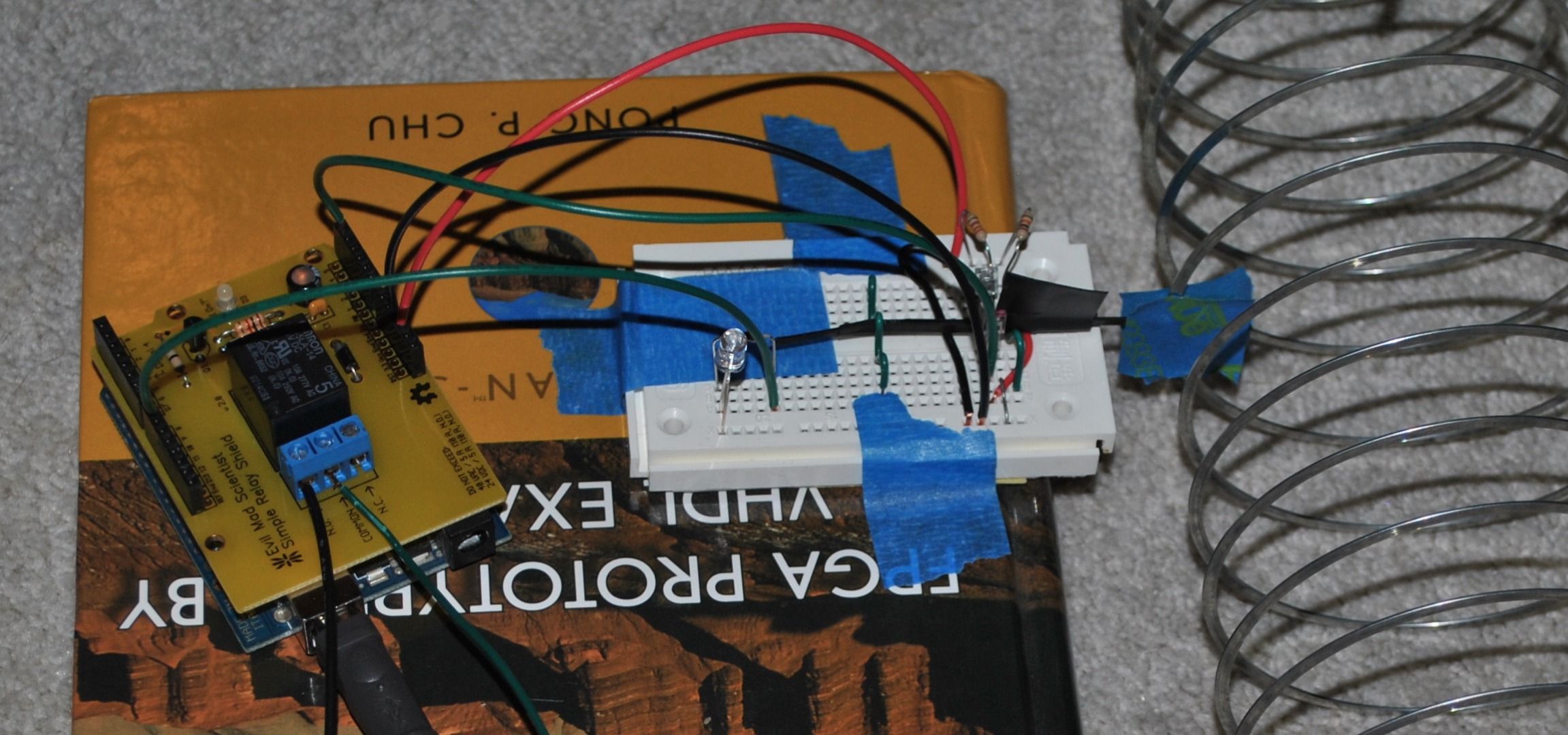 Delay Line Memory With a Slinky : 15 Steps - Instructables