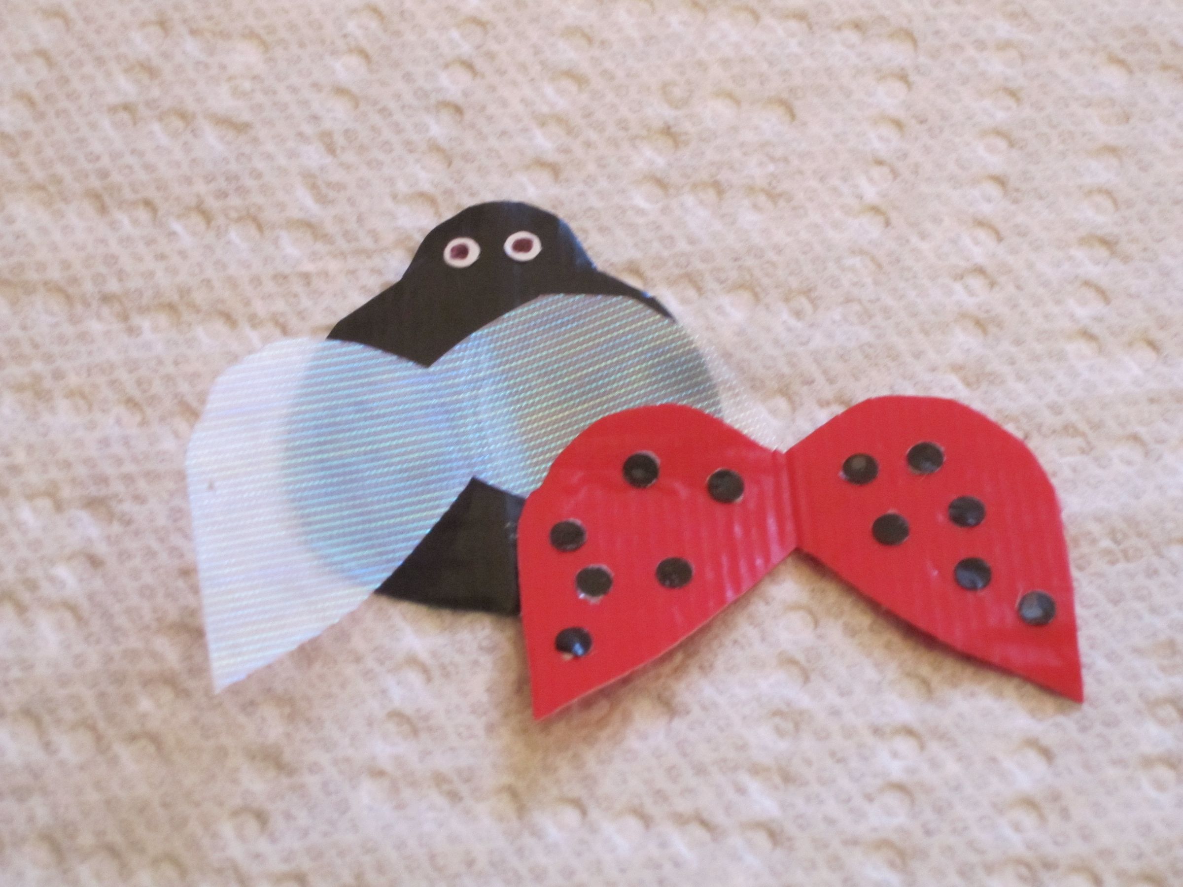 DUCT TAPE BUG HOUSE: Recycle Crafting : 10 Steps - Instructables