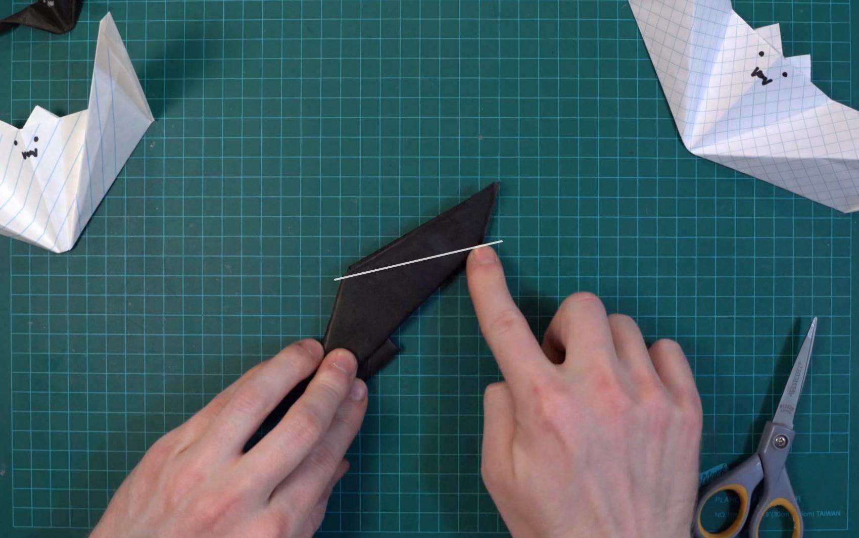 How to Make a Origami Bats : 7 Steps (with Pictures) - Instructables
