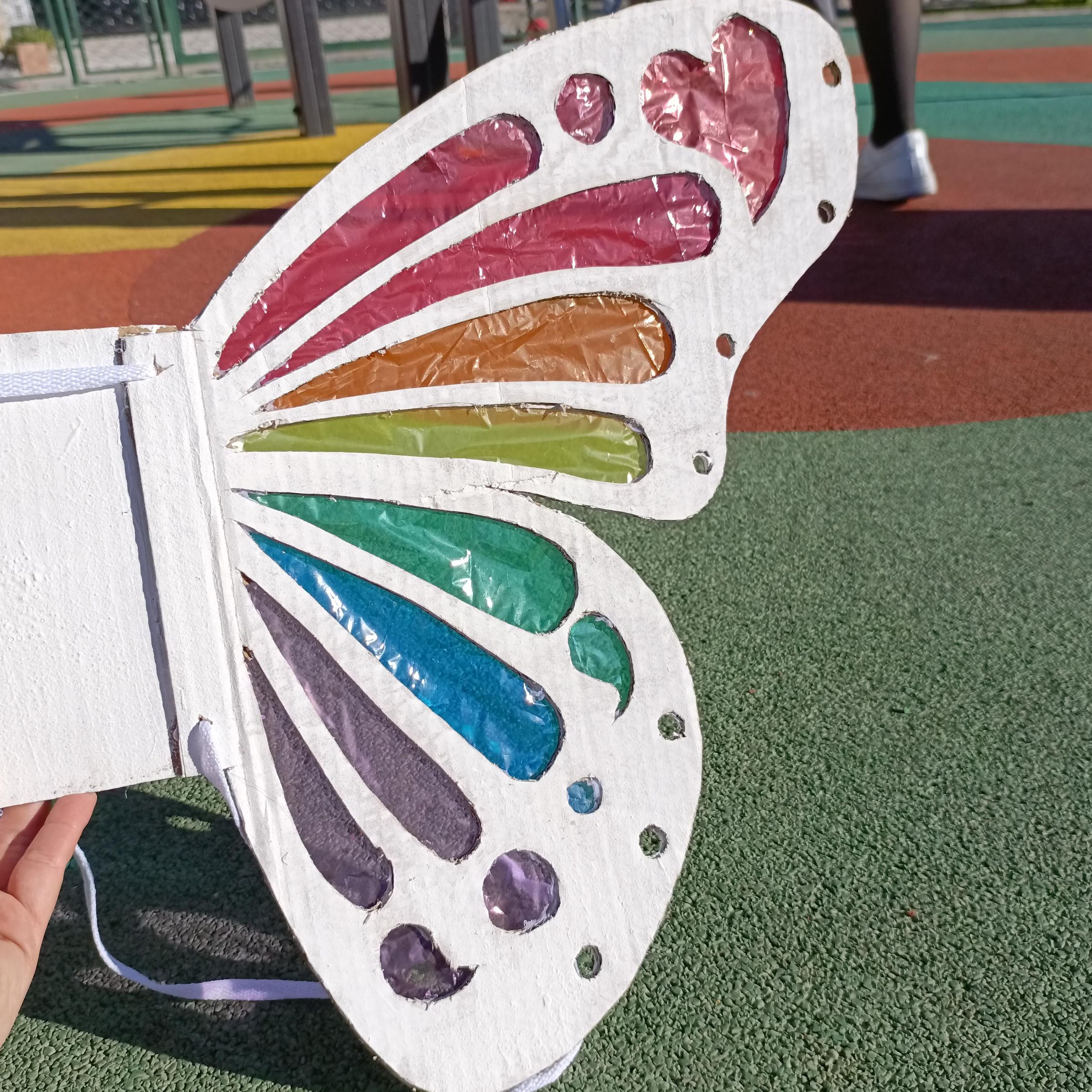 Rainbow Butterfly Wings : 10 Steps (with Pictures) - Instructables