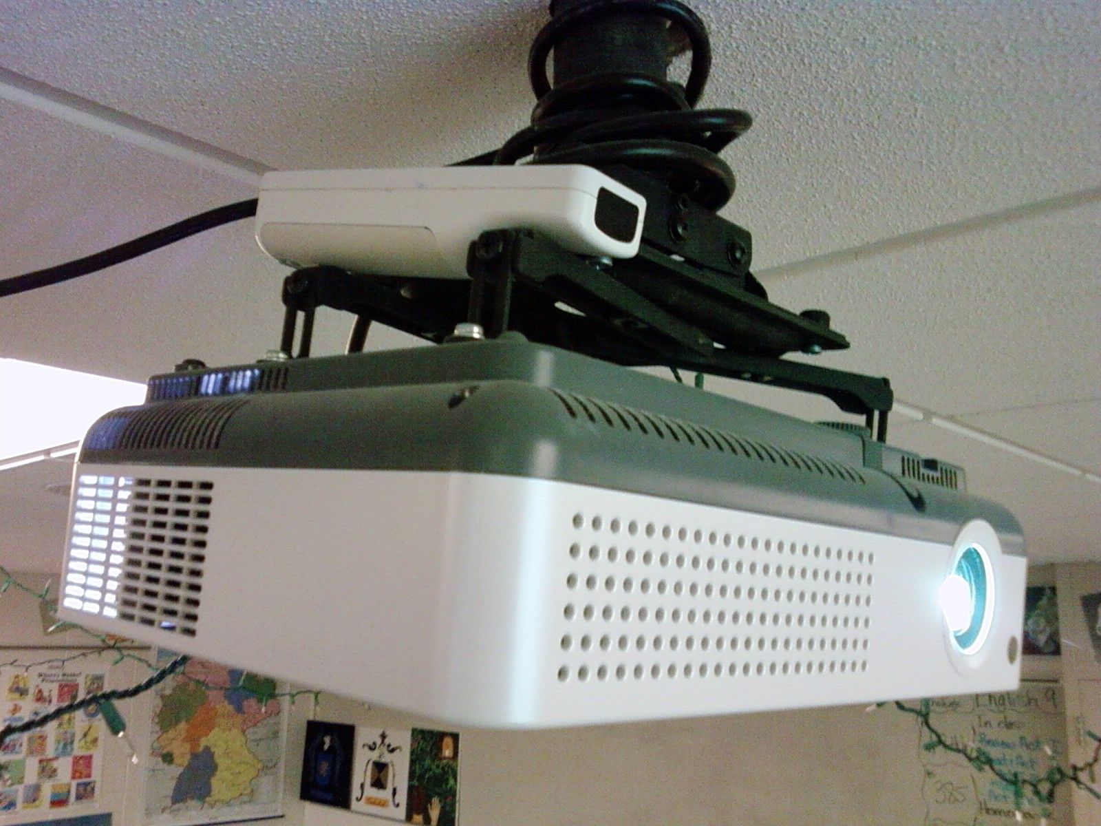 In-depth Wiimote Whiteboard How-to : 7 Steps - Instructables