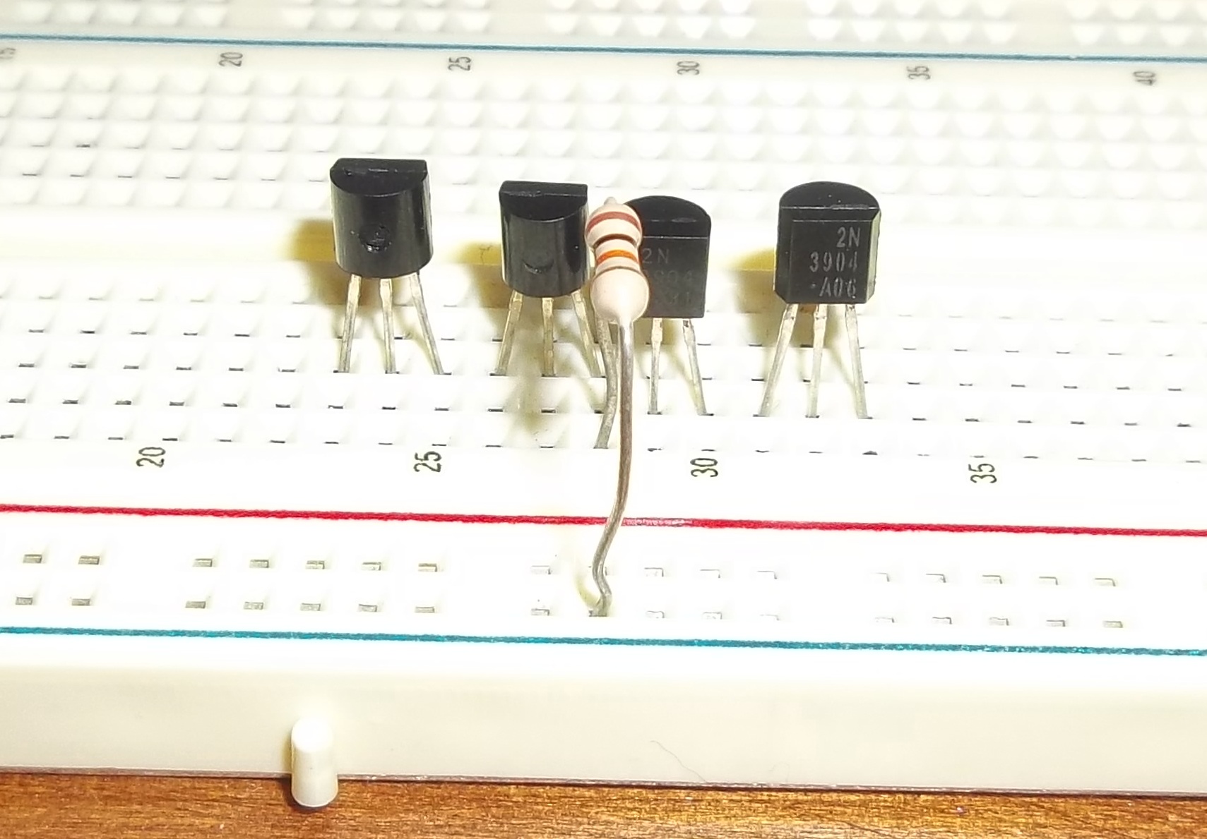 Build Your Own 555 Timer : 20 Steps (with Pictures) - Instructables