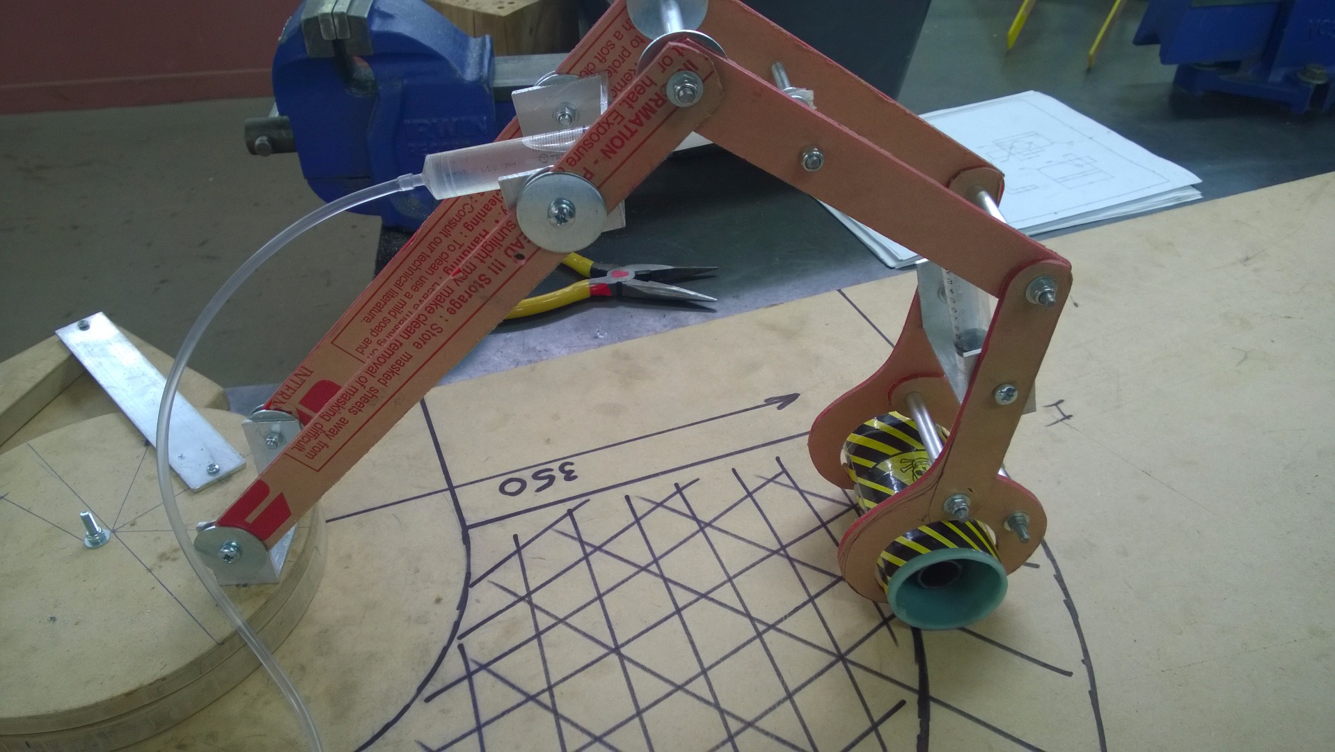Robot Arm : 22 Steps - Instructables