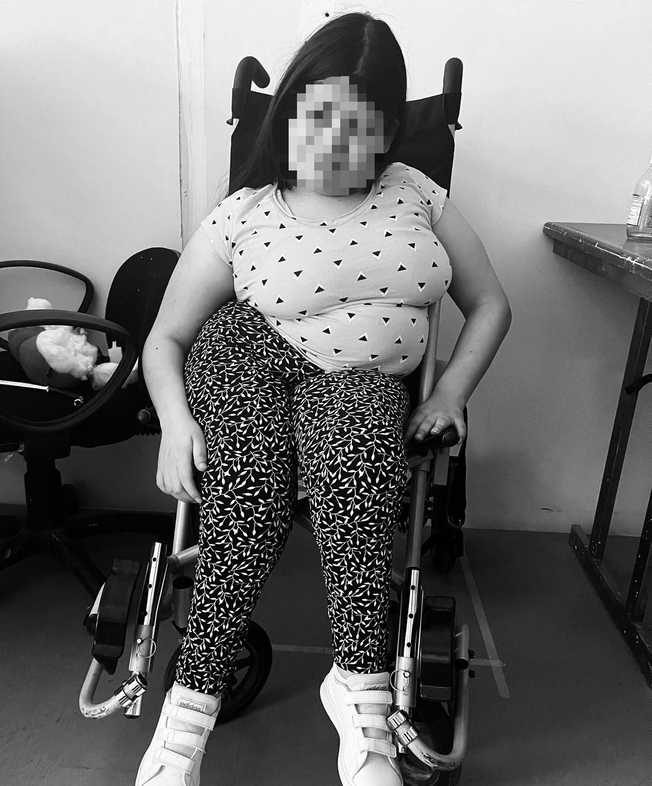Elaboration of Lateral Trunk Supports for a Wheelchair User With ...