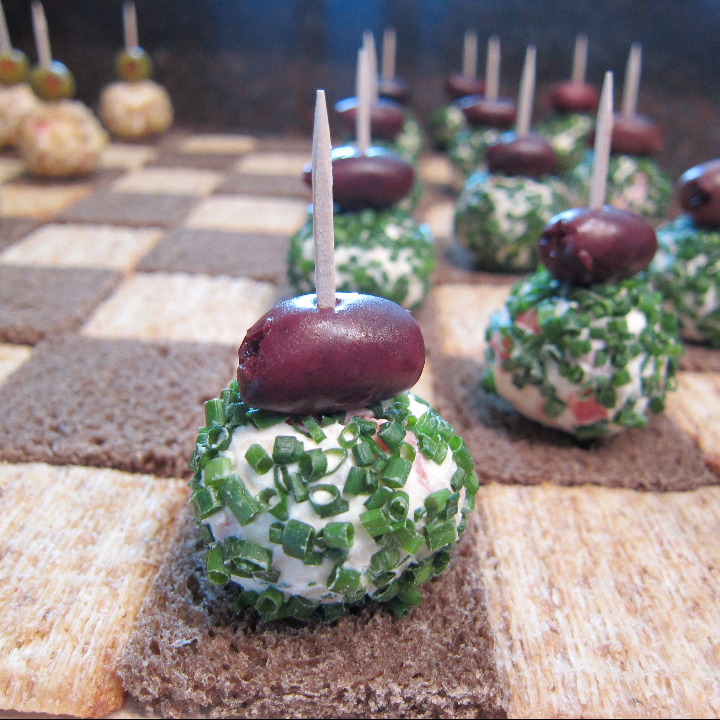 Cheese Ball Checkers : 3 Steps (with Pictures) - Instructables