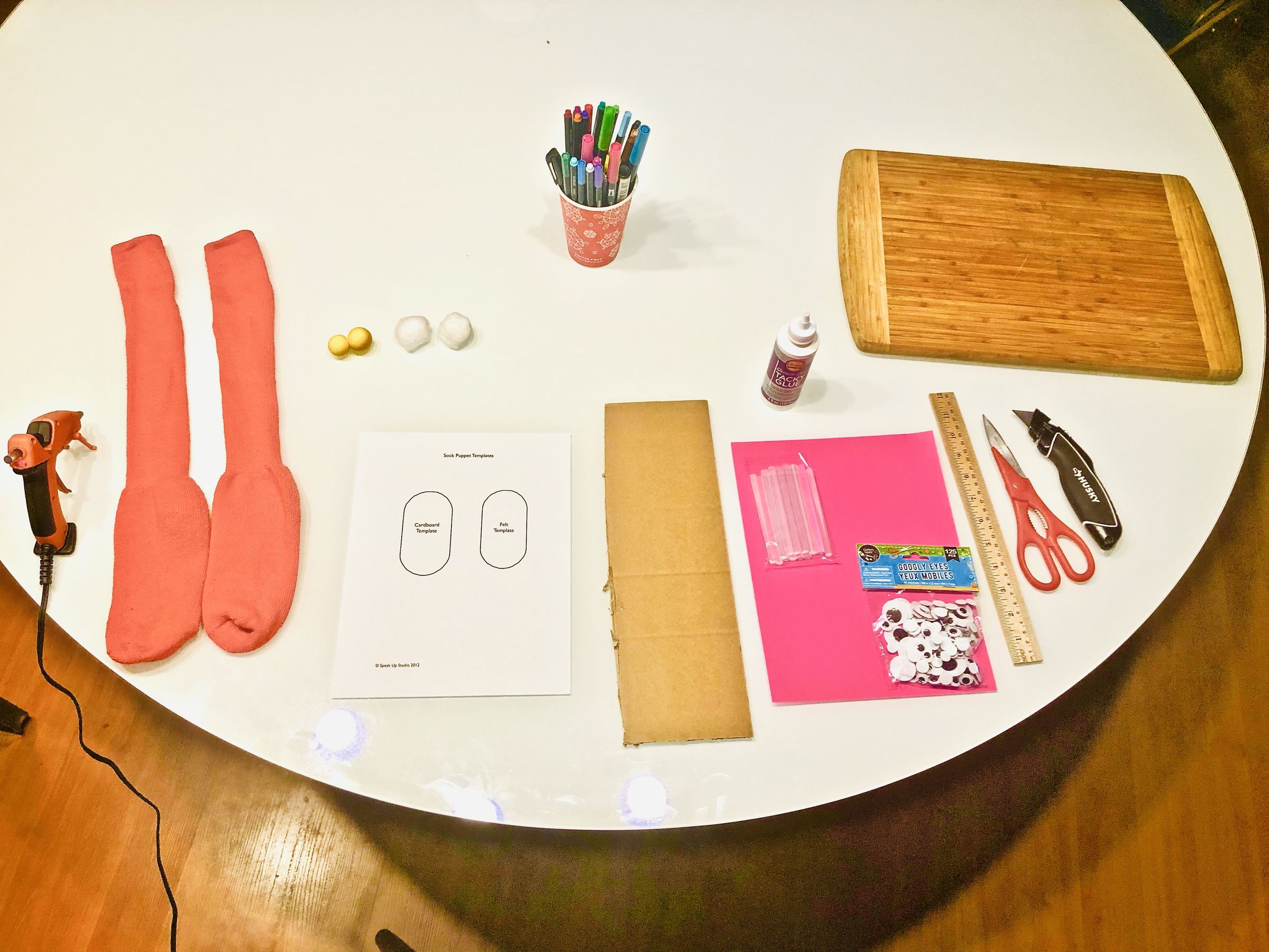 Sock Puppet : 4 Steps (with Pictures) - Instructables