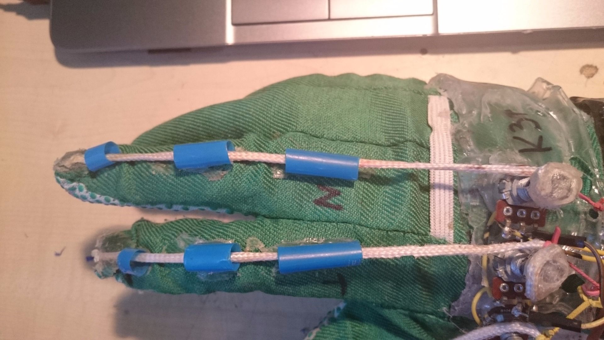 DIY Cheap Glove Controller and Propeller Car : 8 Steps - Instructables