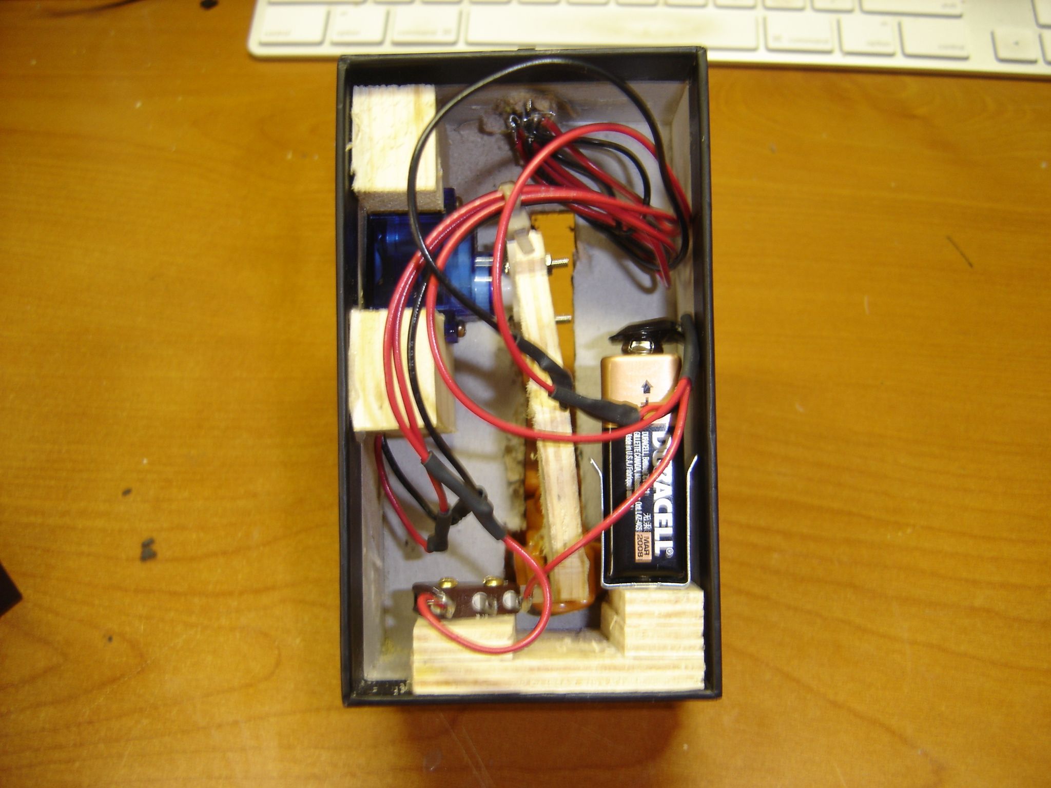 Another Useless Machine - Aka IUseless - Instructables