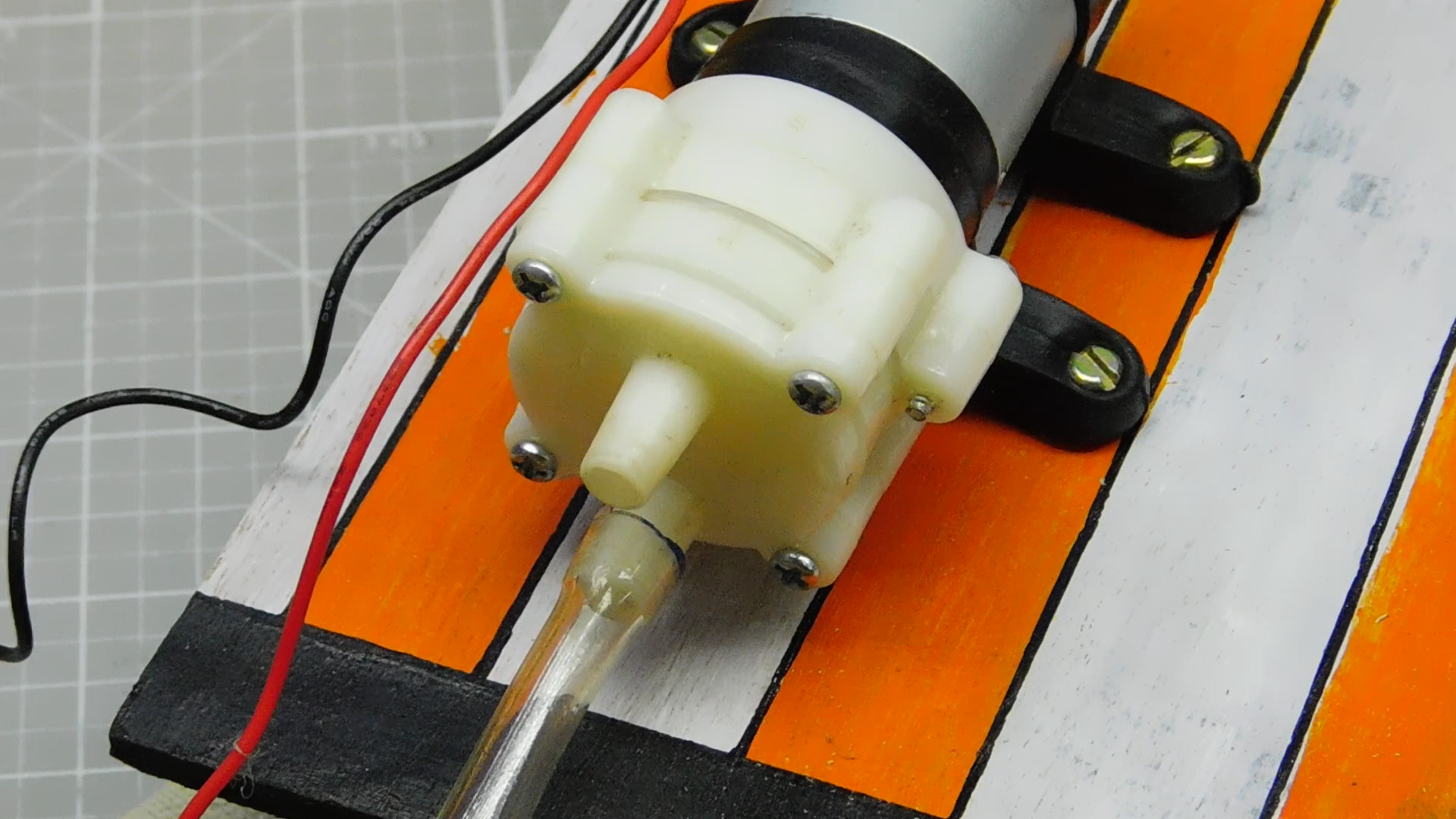 CleanSweep- the Floor Cleaning Robot! : 12 Steps (with Pictures ...