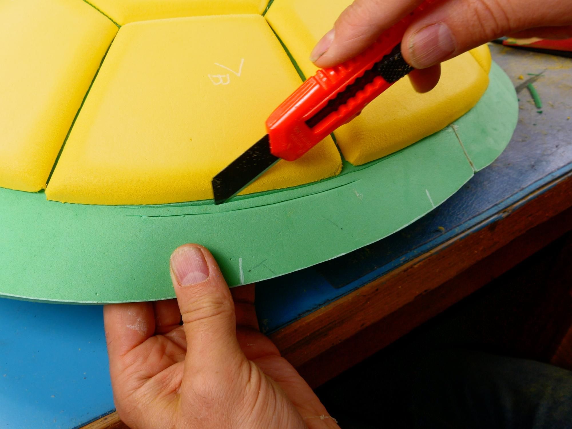 DIY Turtle Shell From a Foam Mat! : 29 Steps (with Pictures ...