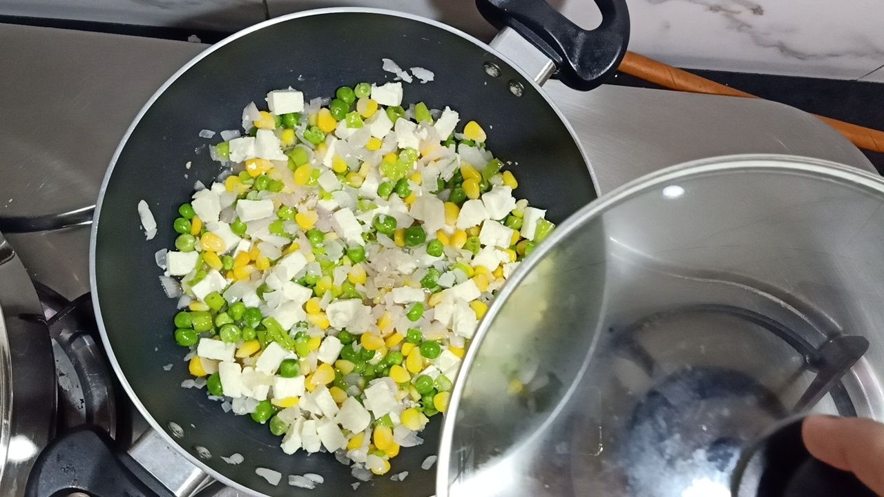 MCPIZZA PUFF @HOME (COPYCAT RECIPE) : 5 Steps - Instructables