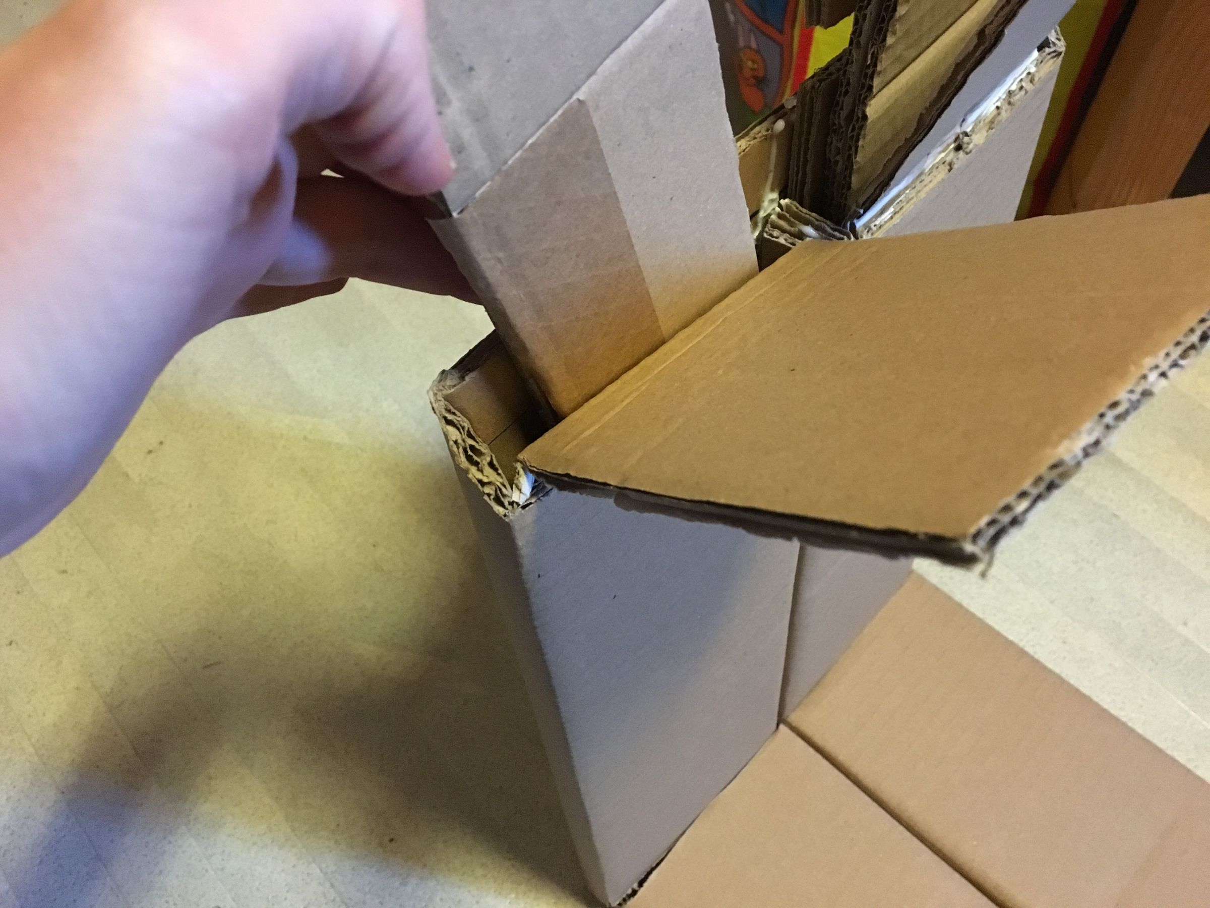 Cardboard Bookshelf 'Elements' : 6 Steps (with Pictures) - Instructables