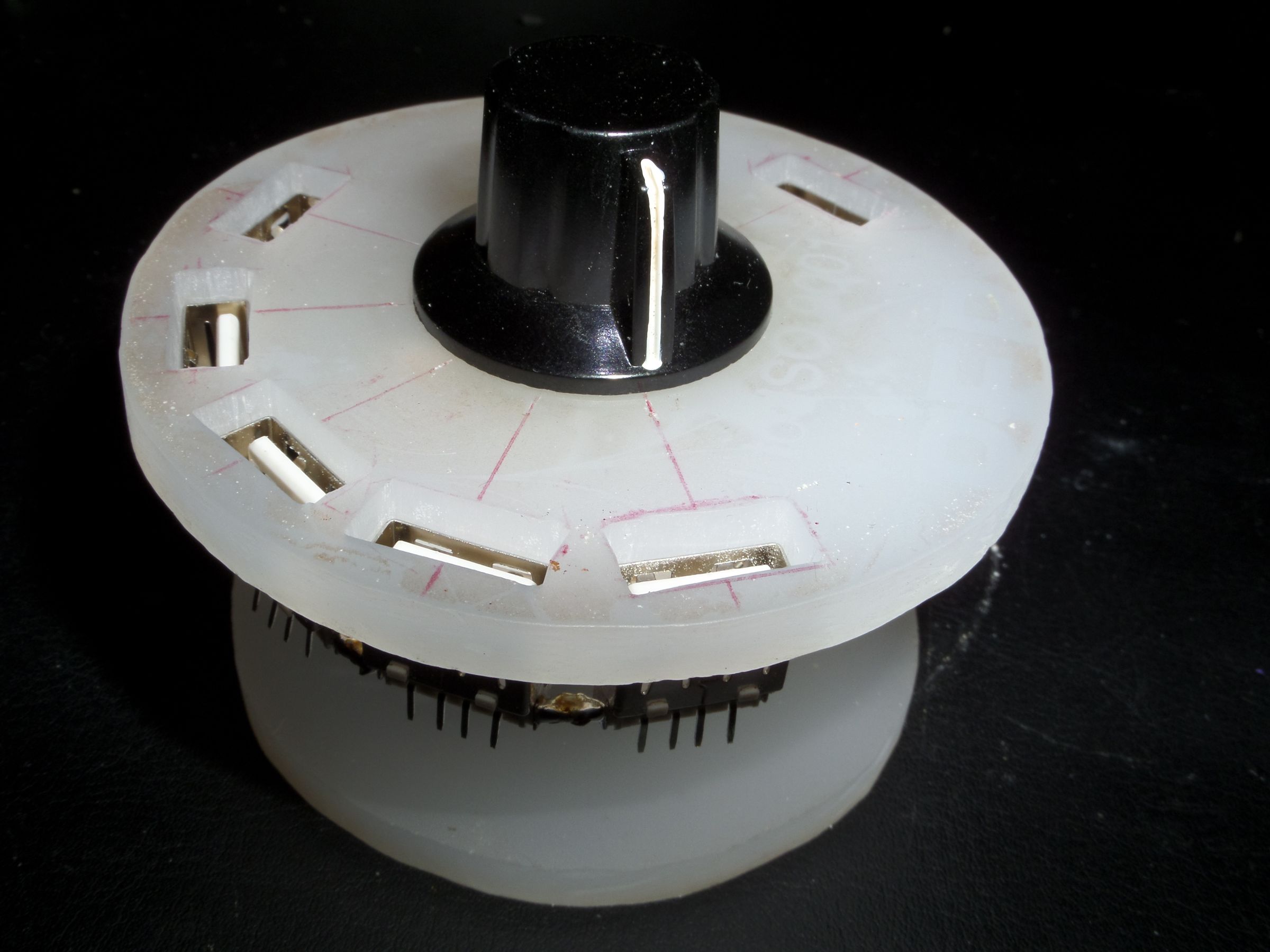 Rotary USB Selector : 5 Steps (with Pictures) - Instructables