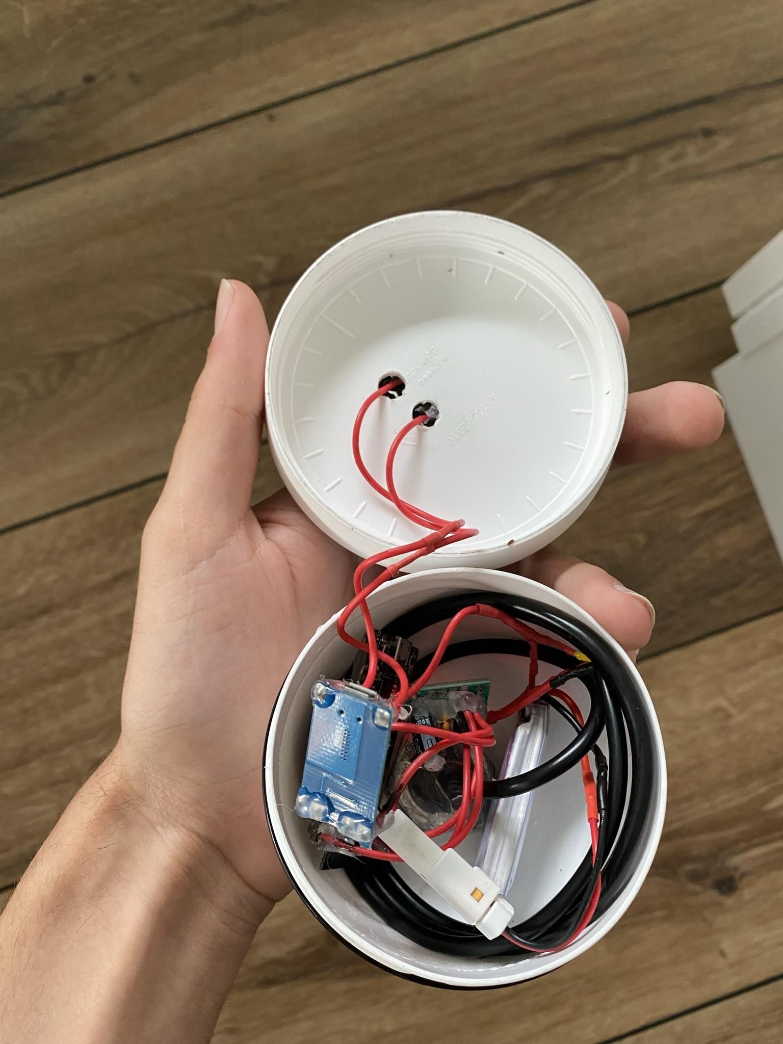 ESP32 Pool Thermometer - Works With HomeKit and Alexa : 7 Steps (with ...