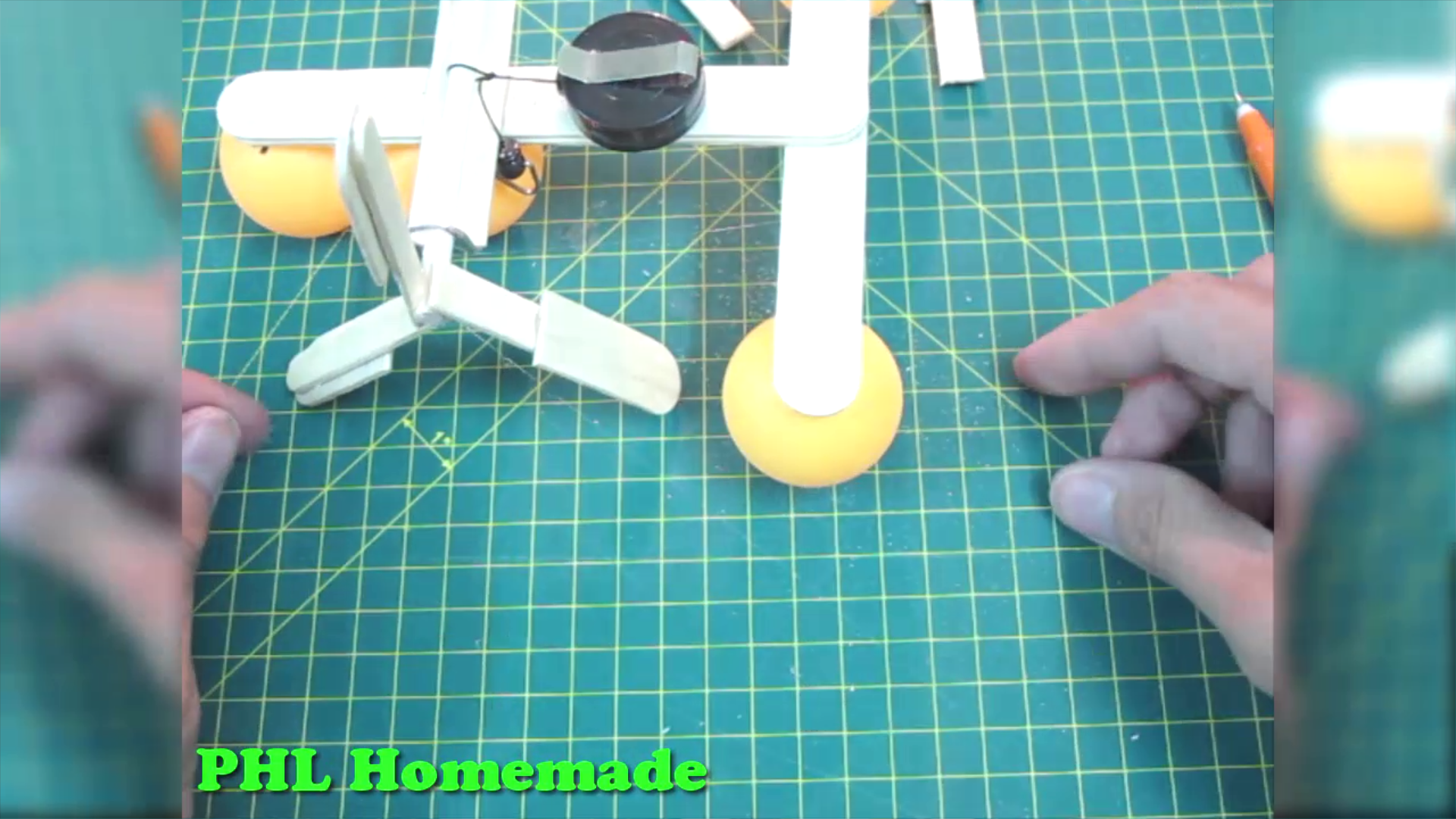 How to Make Awesome Homemade Paddle Boat Can Move on Water– Creativity ...