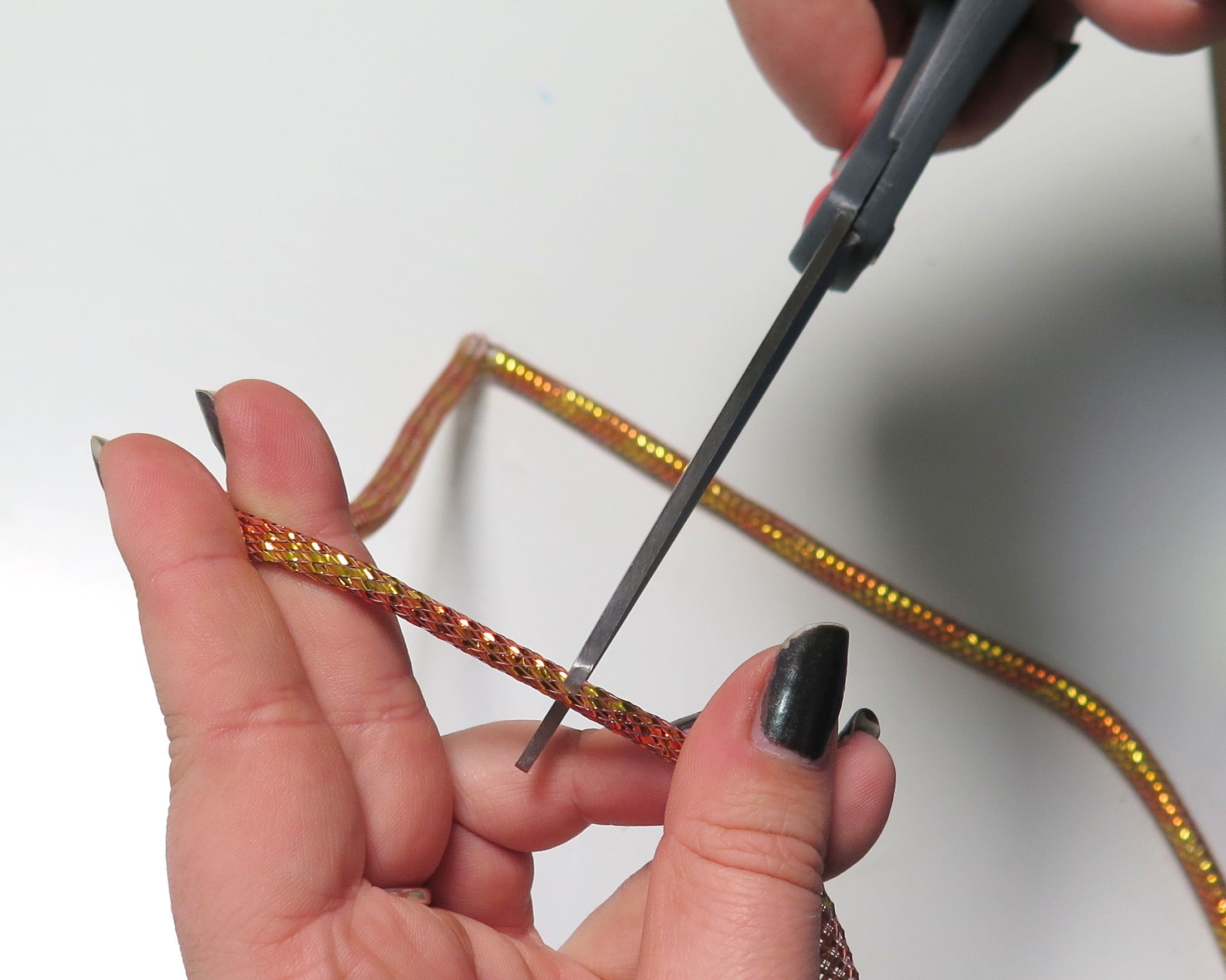 DIY Cyberlocks Hair Falls : 5 Steps (with Pictures) - Instructables