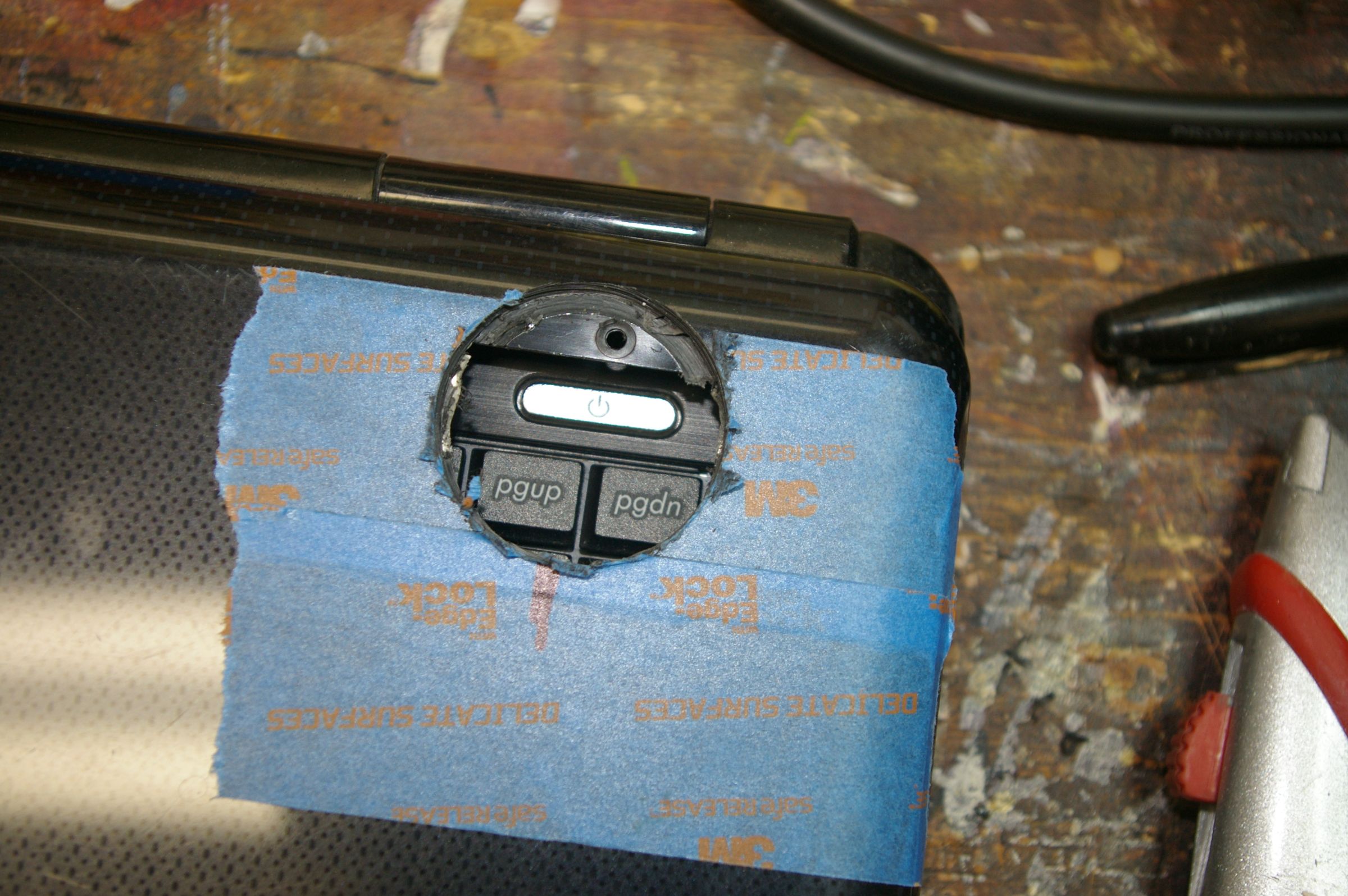 Convert a Laptop With a Broken Screen Into a Quiet, Space Saving ...