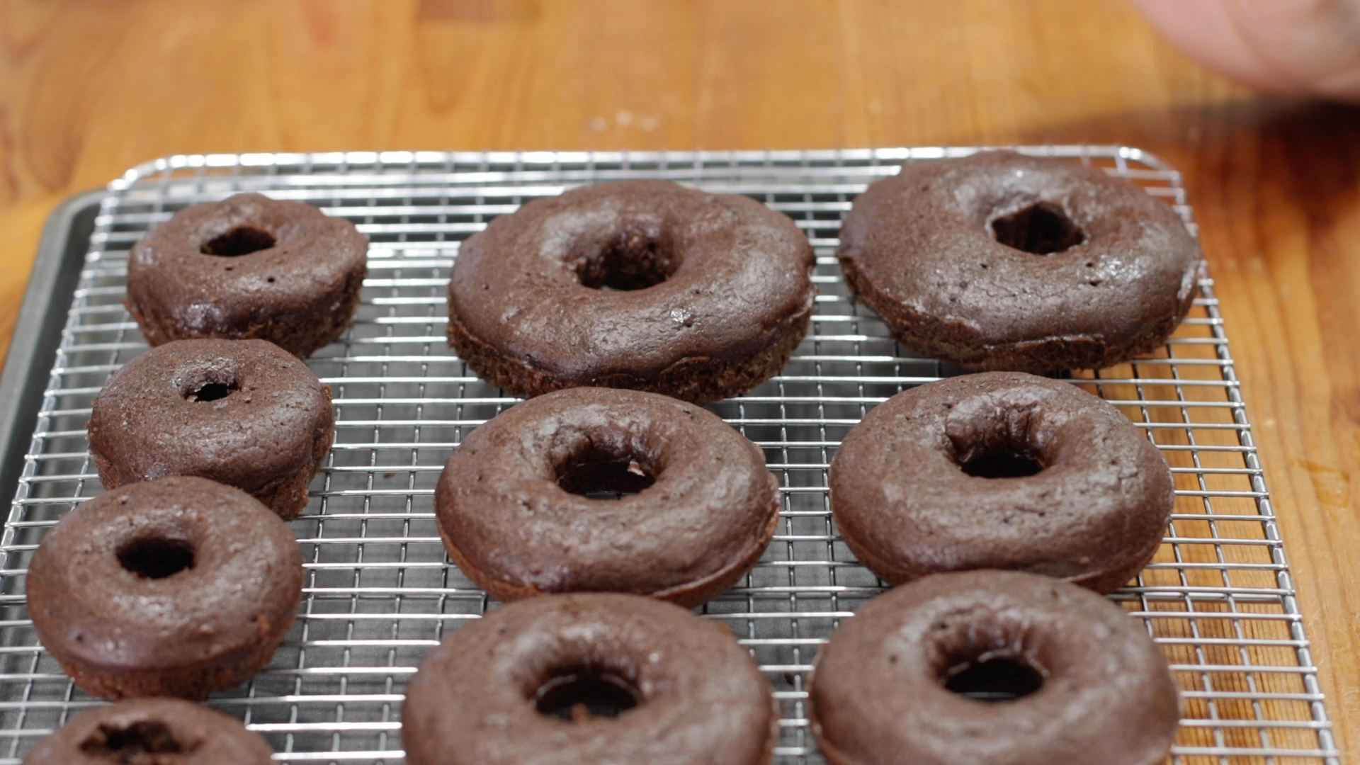 Homemade Donut Pan/Tray : 12 Steps (with Pictures) - Instructables