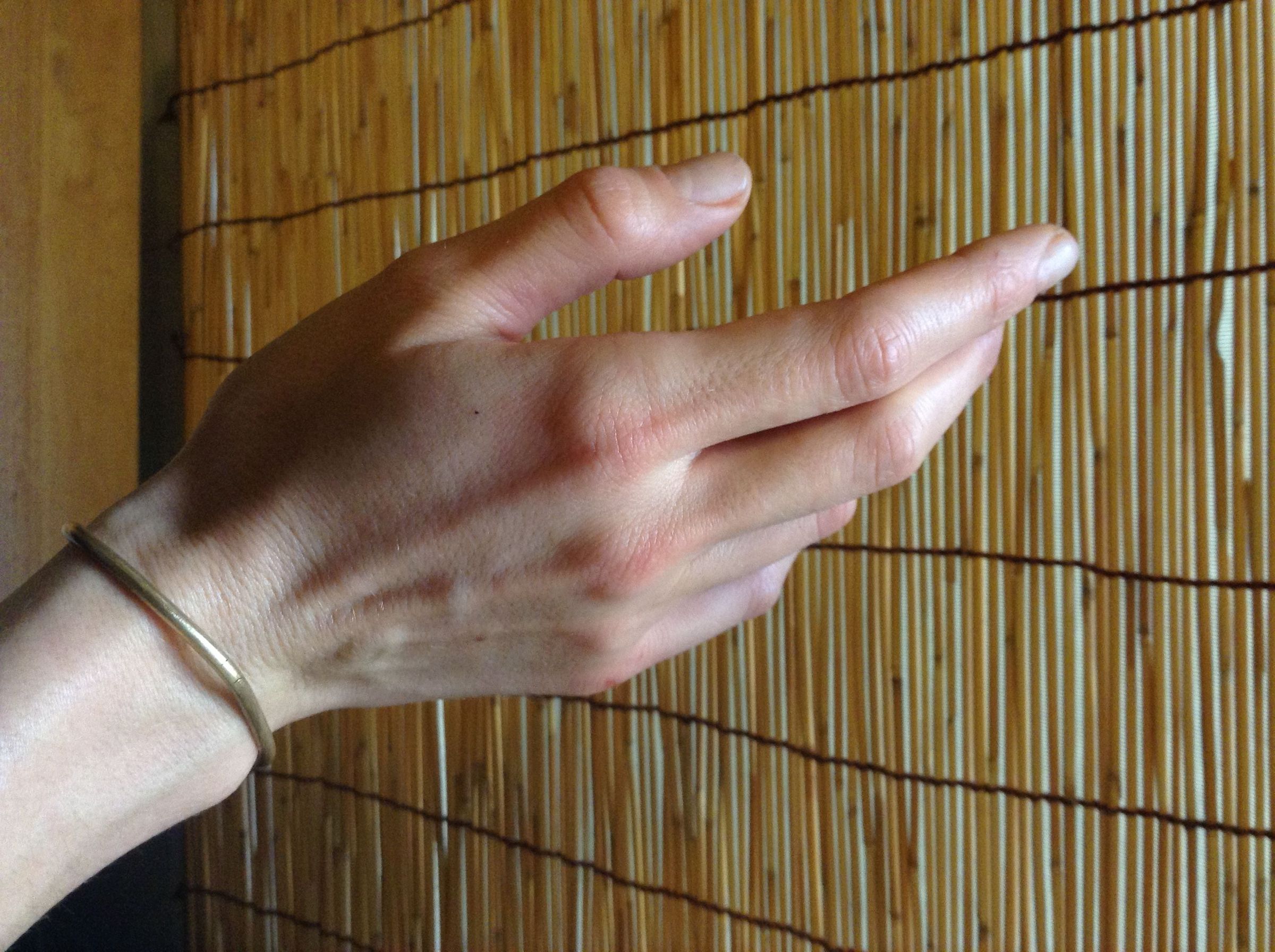 Exfoliating Hand Treatment : 4 Steps (with Pictures) - Instructables