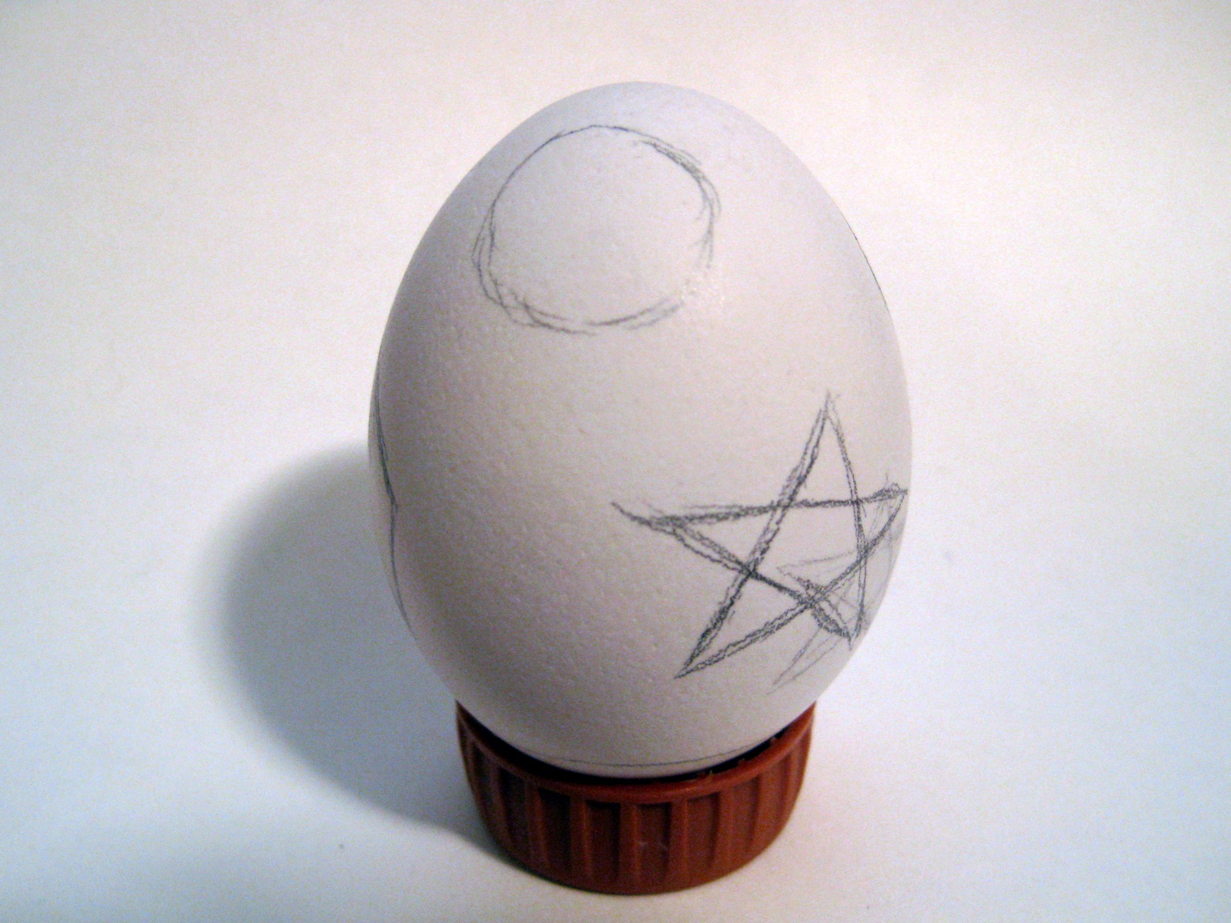 Etched Eggshell Votive Shadow Lamp : 7 Steps - Instructables