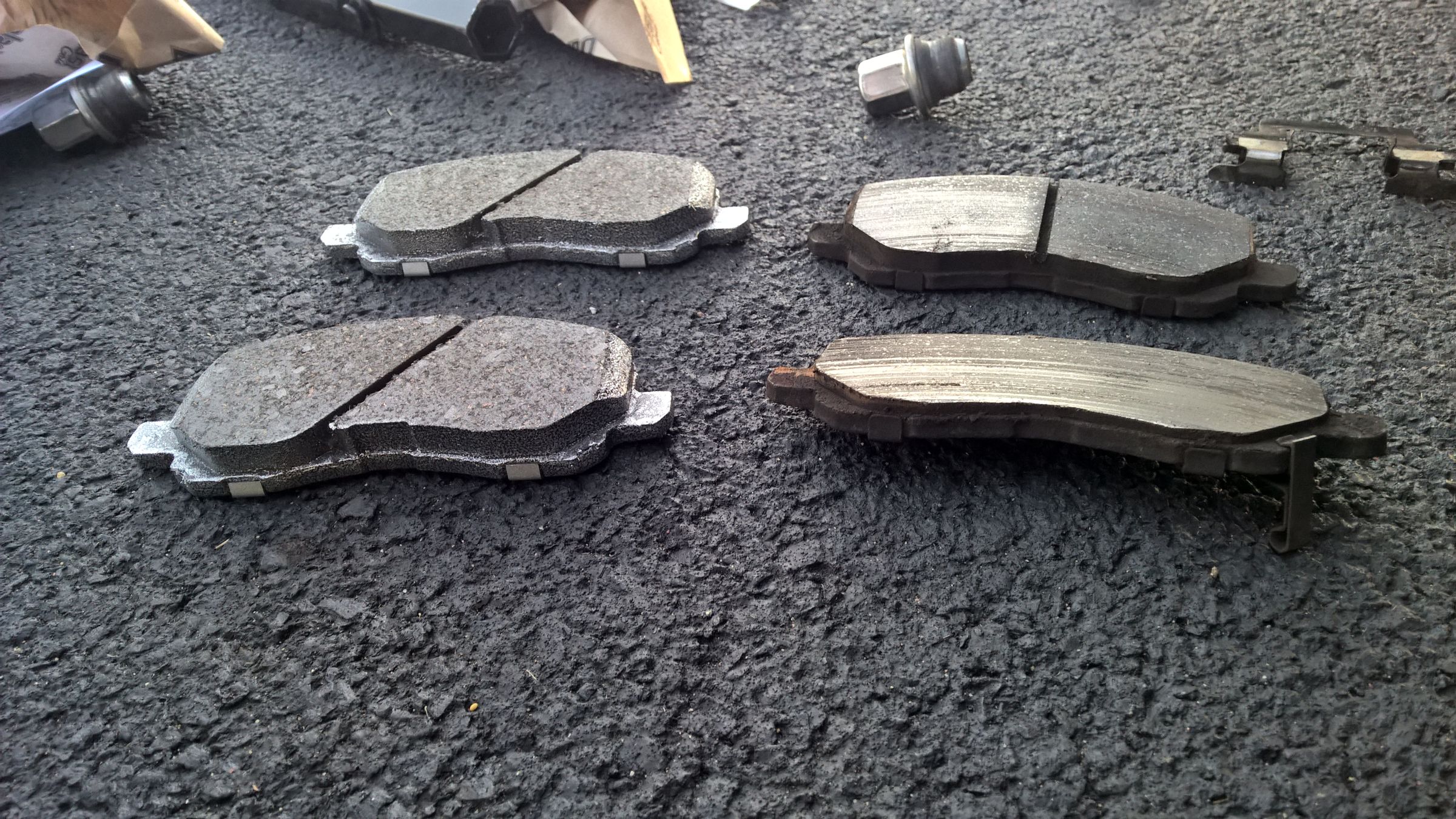 Changing Your Brake Pads Yourself : 7 Steps (with Pictures) - Instructables