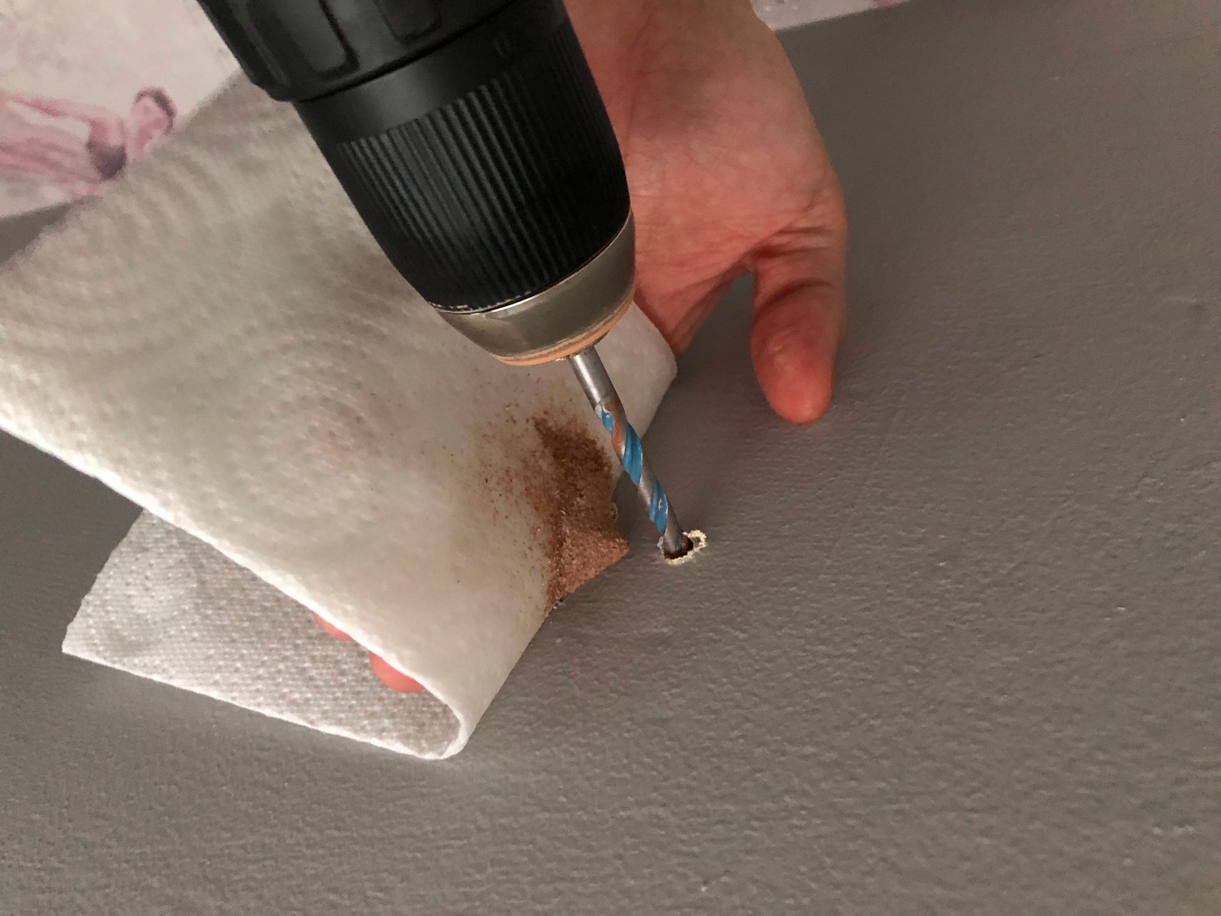 Clean Drilling : 3 Steps - Instructables