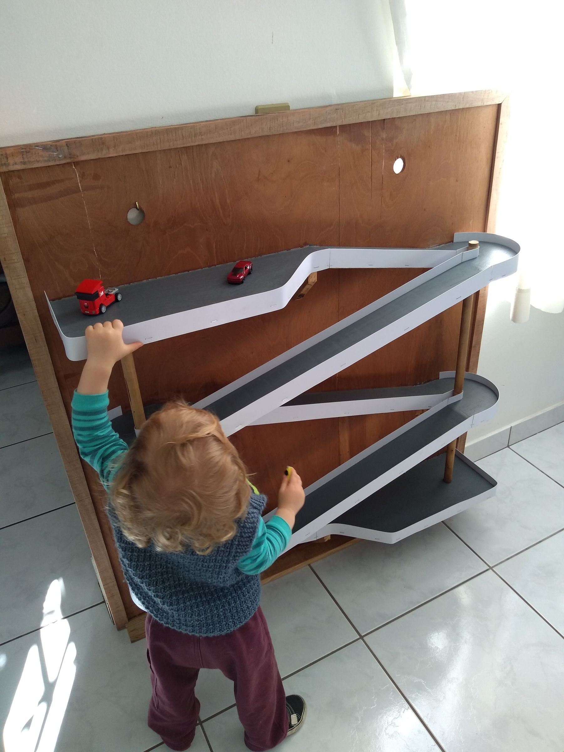 Toy Car Track : 10 Steps (with Pictures) - Instructables