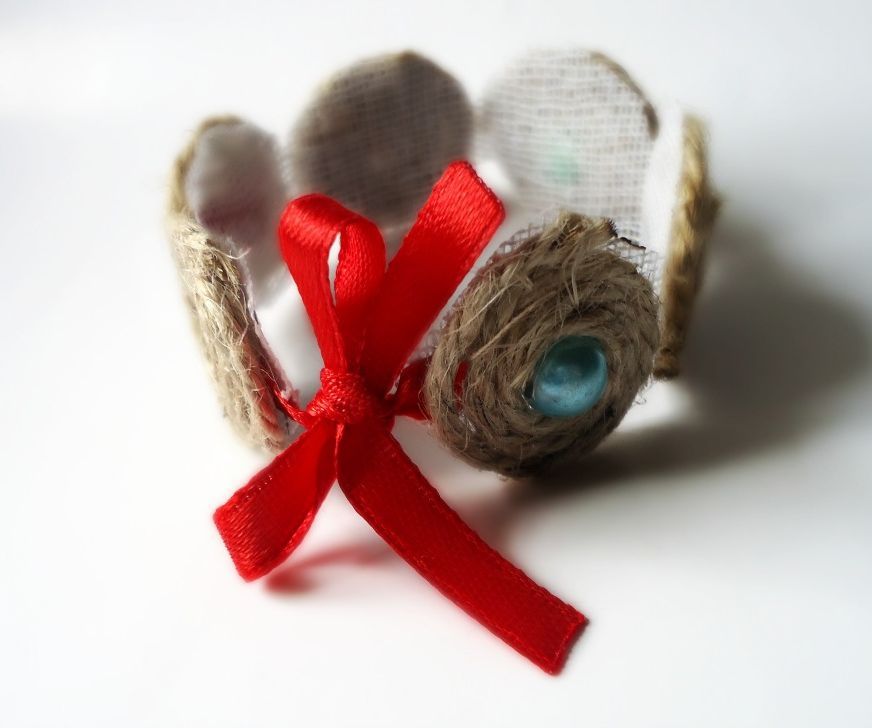 Hemp Cord Bracelet : 5 Steps - Instructables