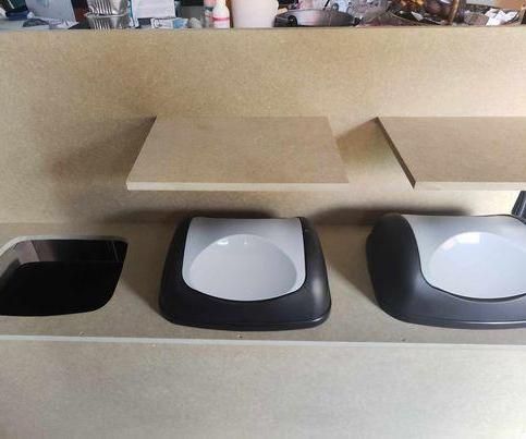 Auto-Recycler - Puts Paper, PMD and Rest in Different Cans : 7 Steps - Instructables