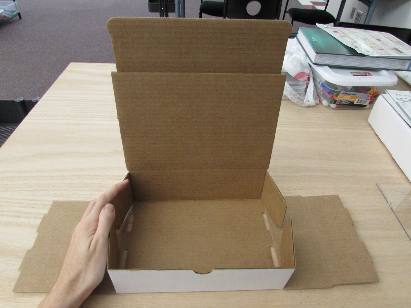 Box Monster Updated : 9 Steps - Instructables