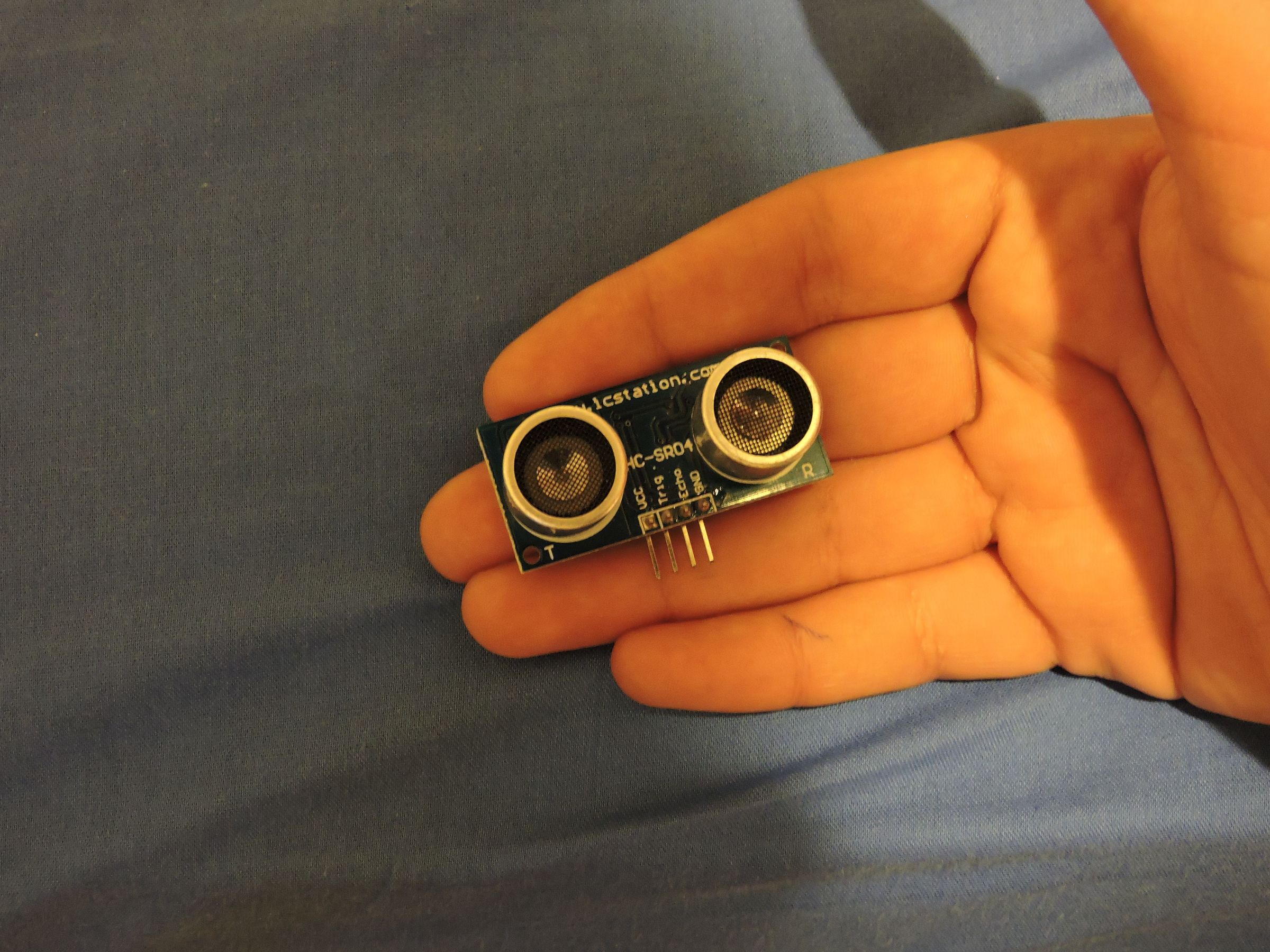 Obstacle Avoiding Robot : 14 Steps - Instructables