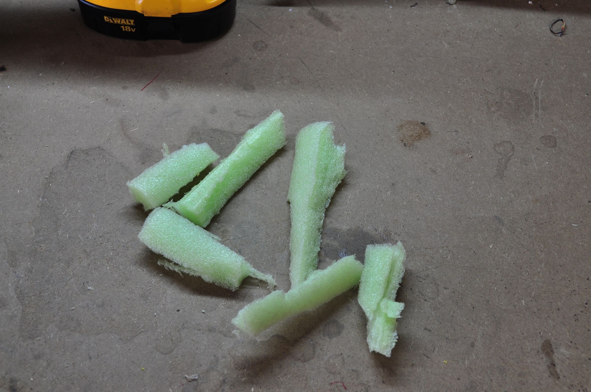 How to Make Battle Ready Foam Fighting Swords! : 5 Steps (with Pictures ...
