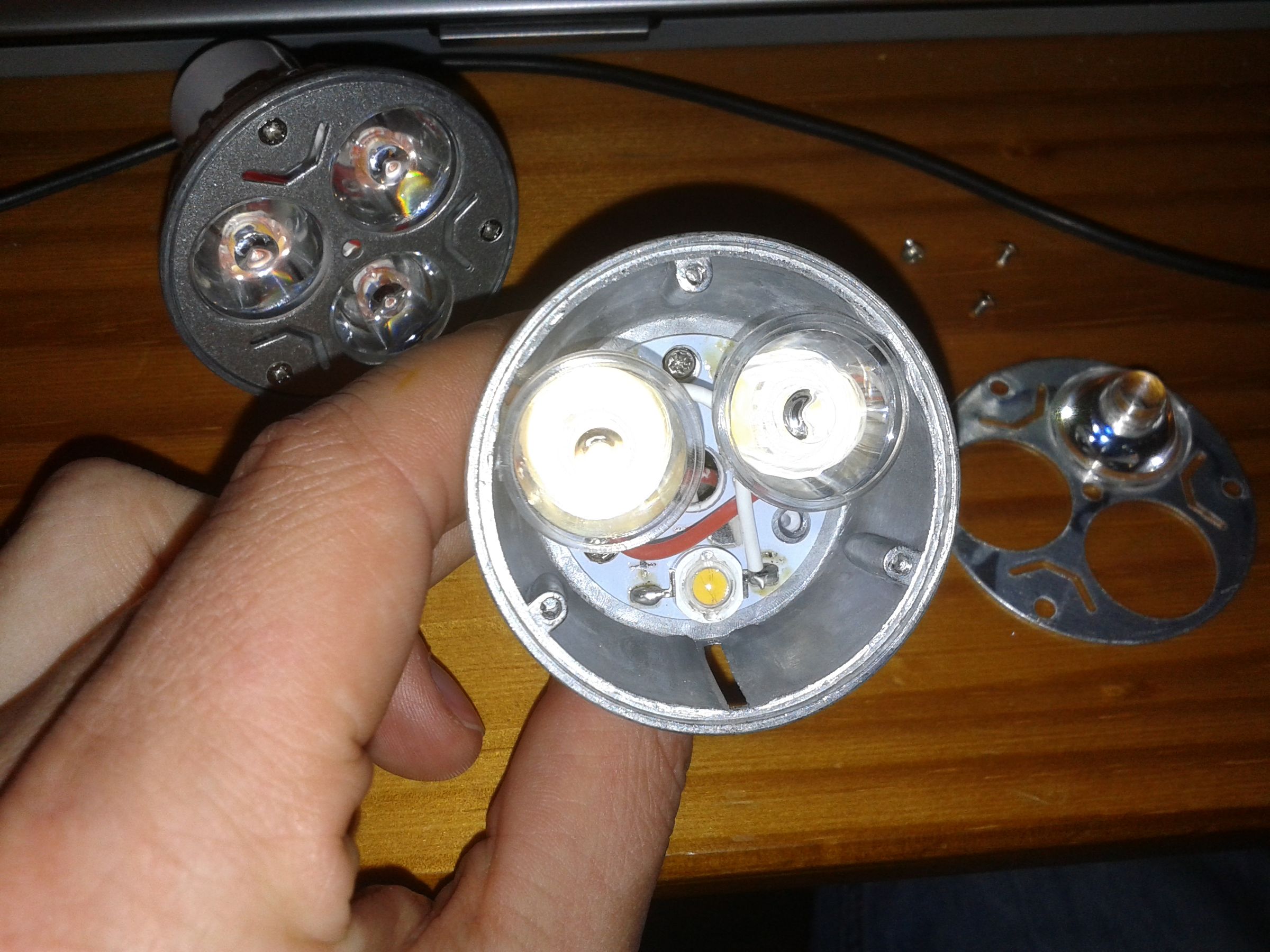 Making a "warm" White LED Spotlight Appear Warmer : 3 Steps - Instructables