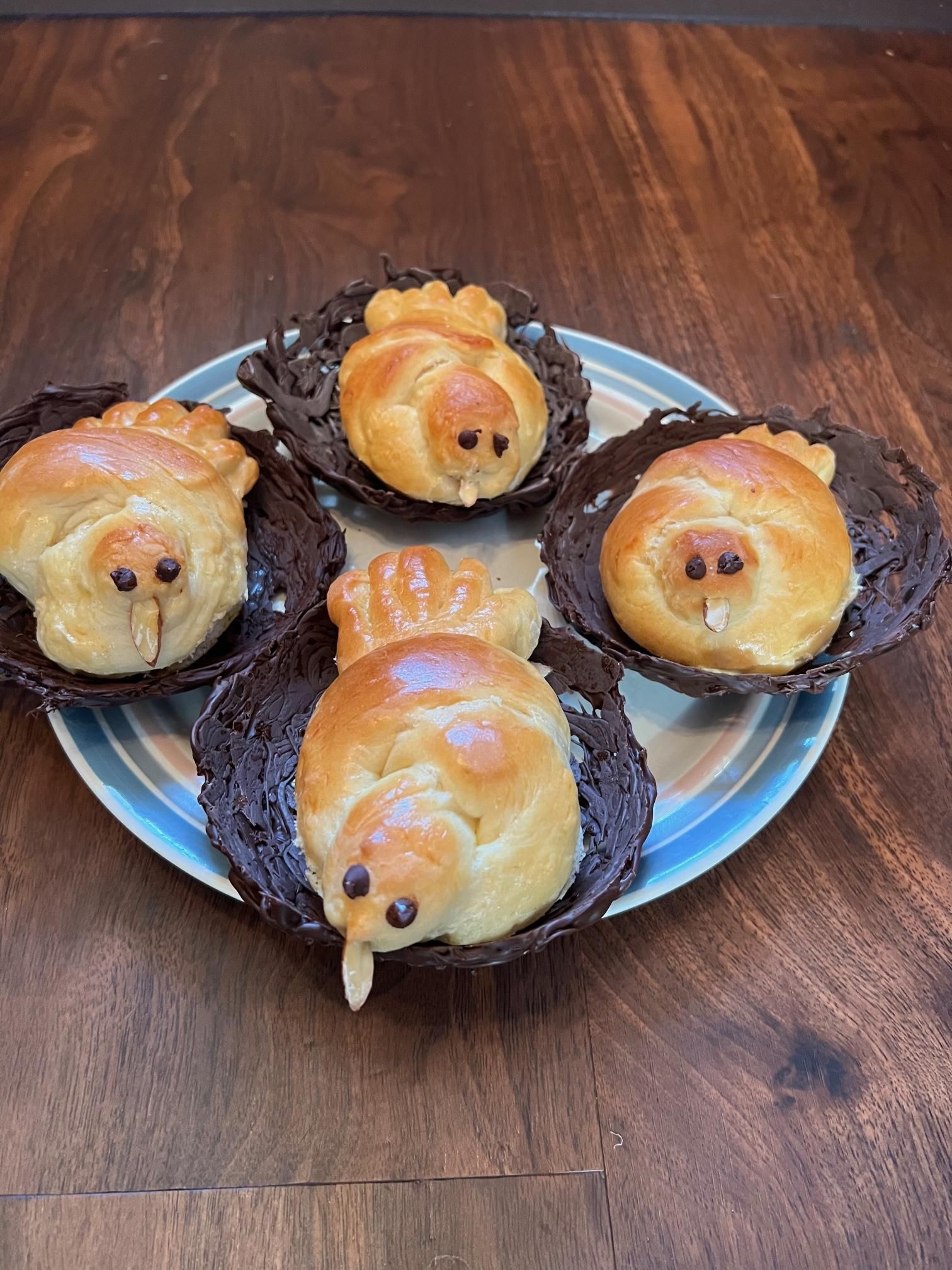 Cream Filled Robins On Chocolate Nests : 28 Steps (with Pictures ...
