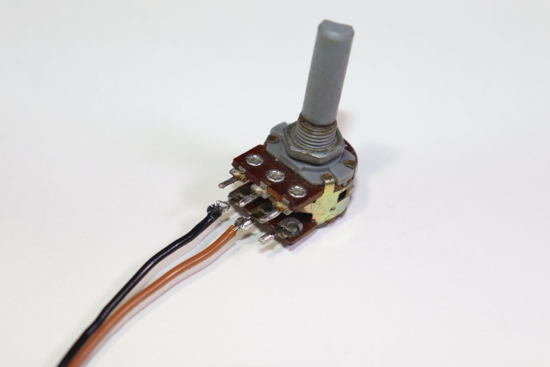 6283 IC Double Channel Amplifier Board Wiring : 7 Steps - Instructables