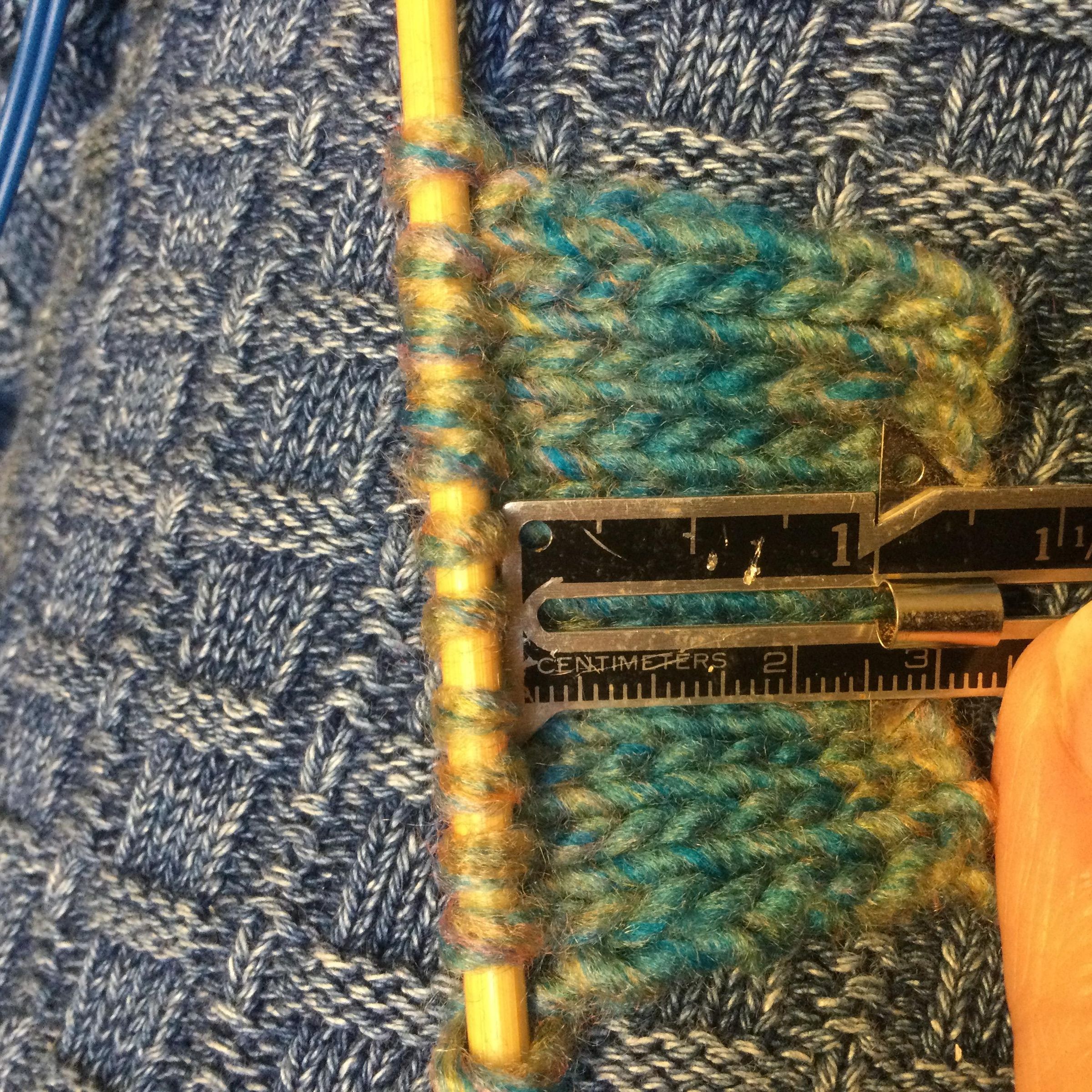 Stained Glass Modular Knitting - Simple Hat : 9 Steps (with Pictures ...