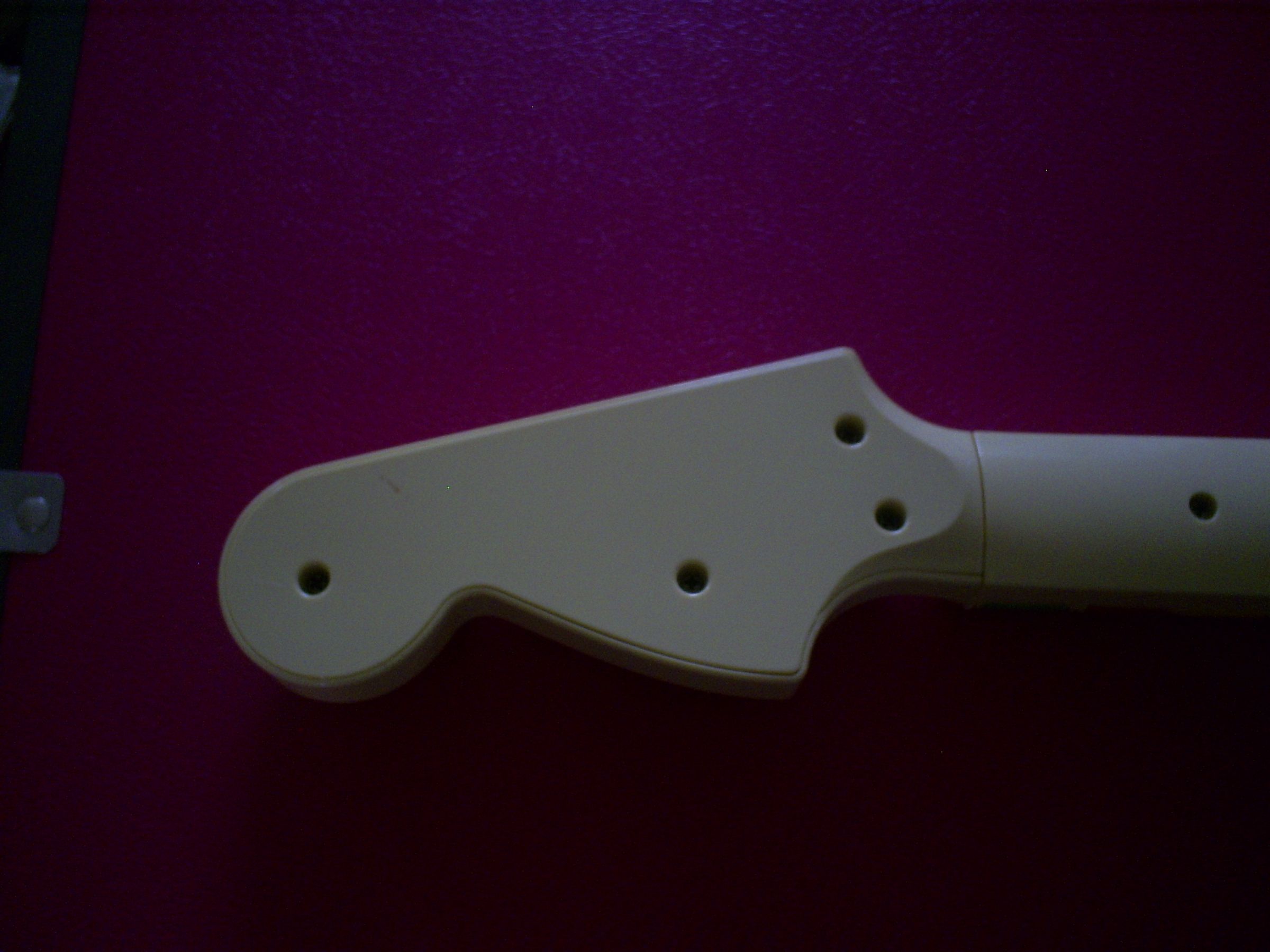 More Stowable Rockband Guitar : 6 Steps - Instructables
