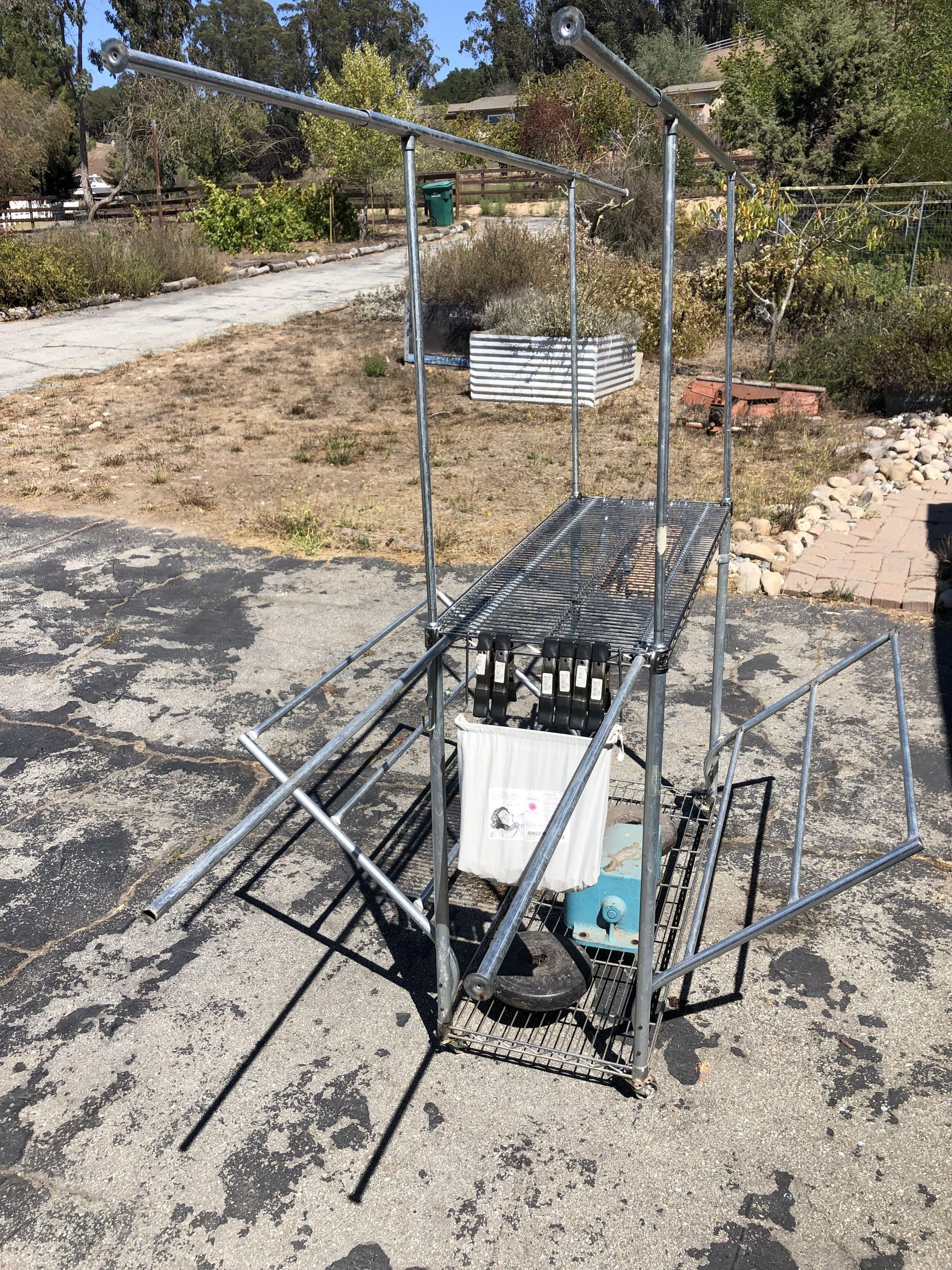 Mobile Solar Clothes Dryer : 5 Steps - Instructables
