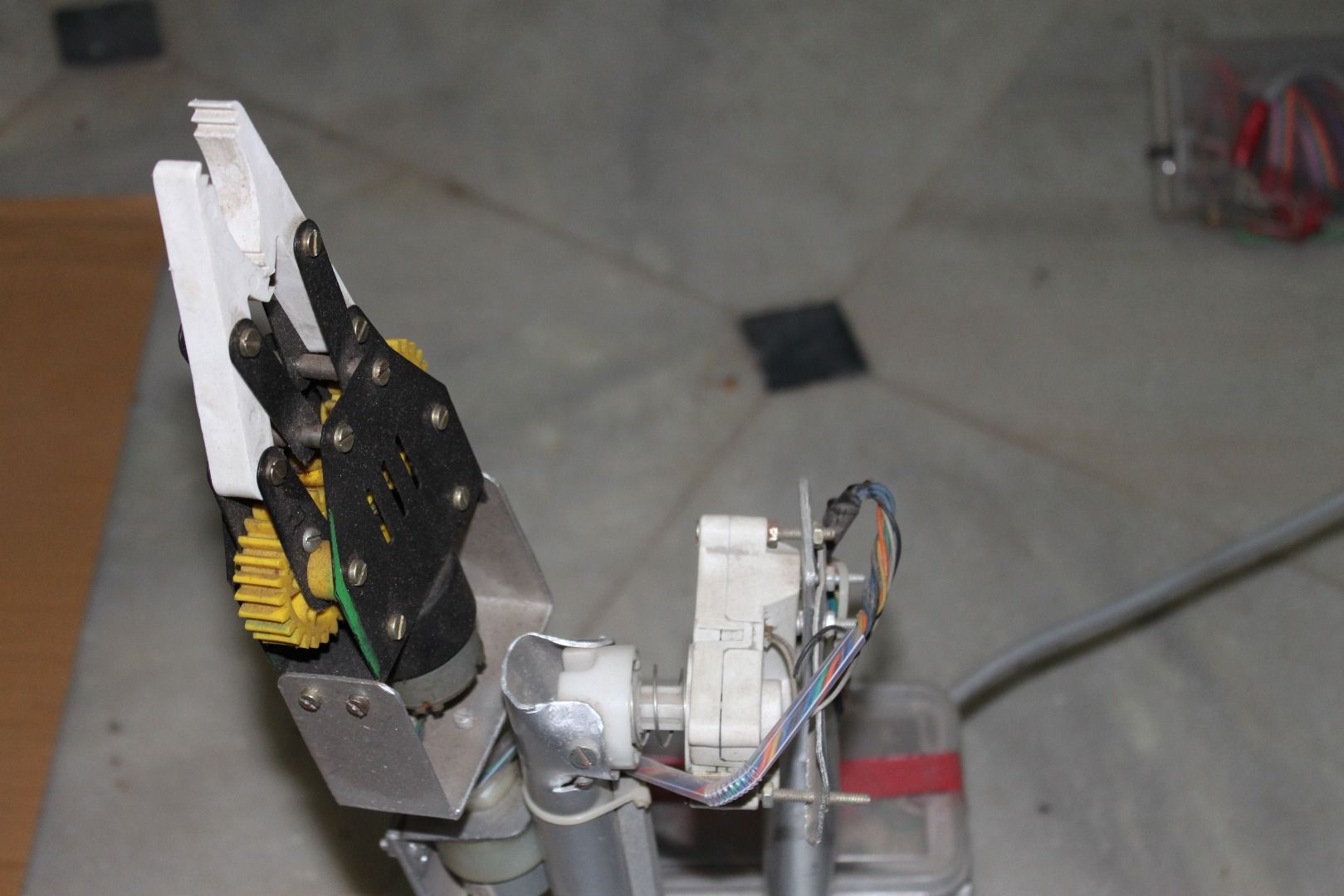 Hand Mimicking Robot : 4 Steps (with Pictures) - Instructables