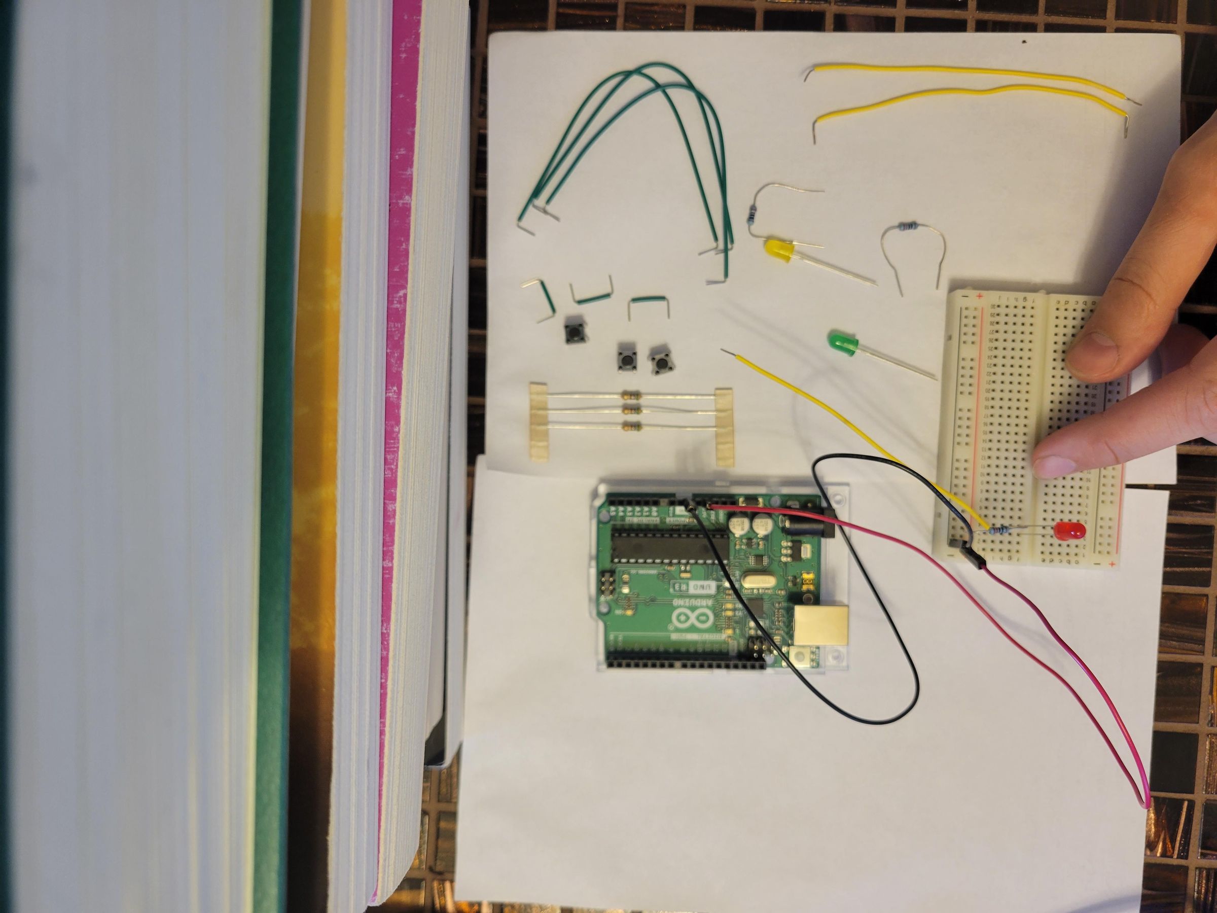 Stop Light Ardunio : 19 Steps - Instructables