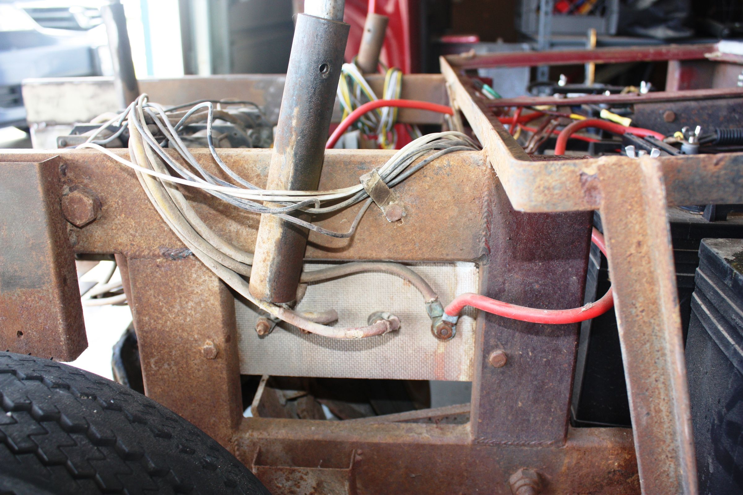 Turf Rider Mark IV Golf Cart Restoration : 14 Steps - Instructables