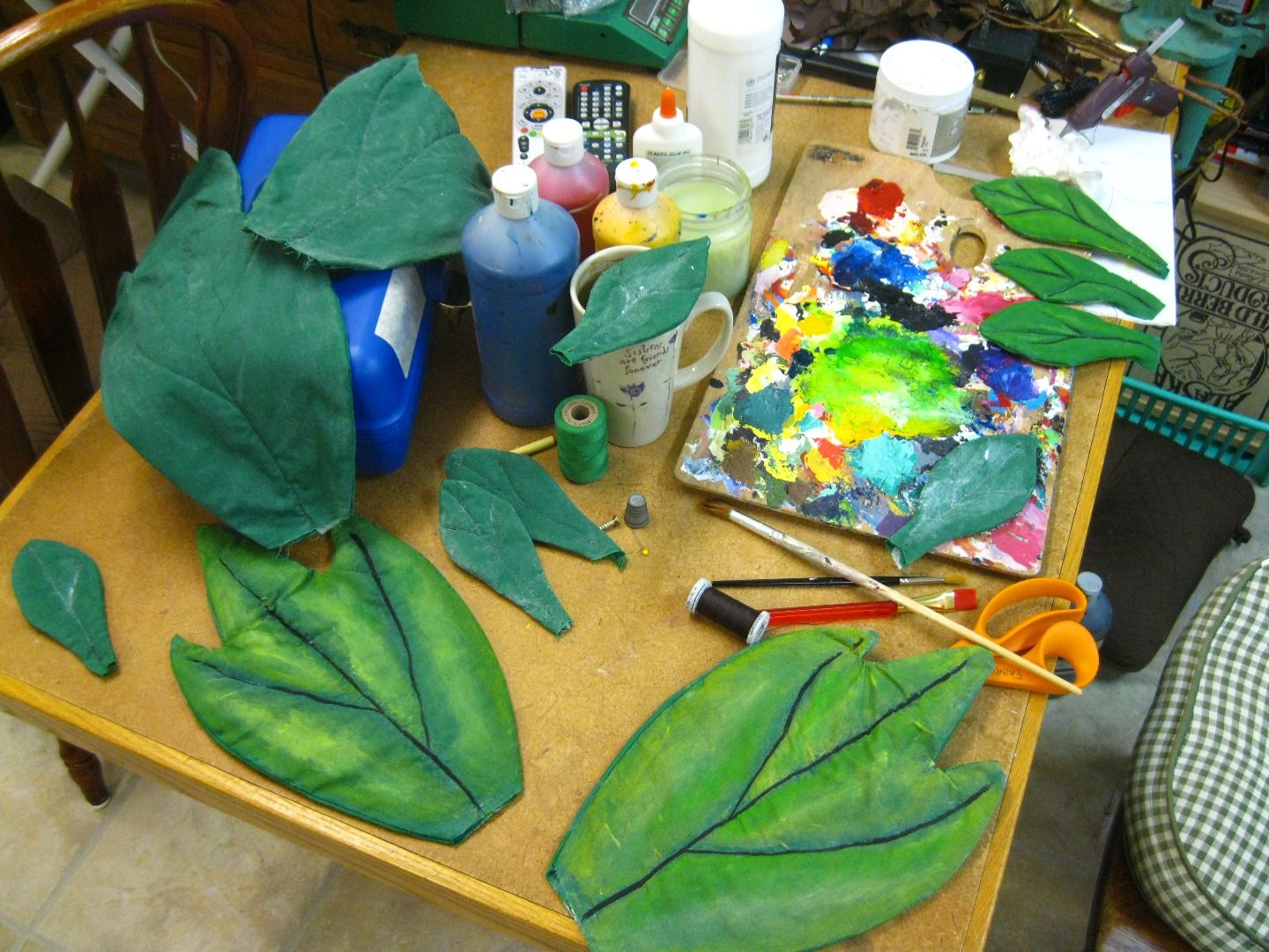 Audrey II Hand Puppet Little Shop of Horrors Halloween Prop : 3 Steps ...