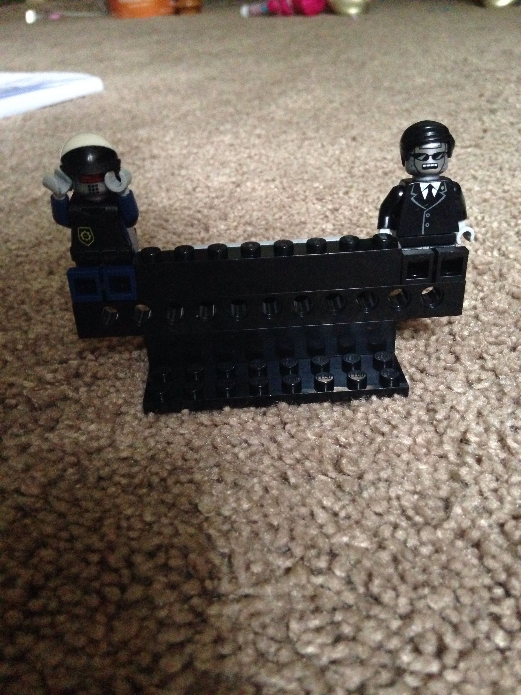 Easy Lego Phone Stand : 9 Steps - Instructables