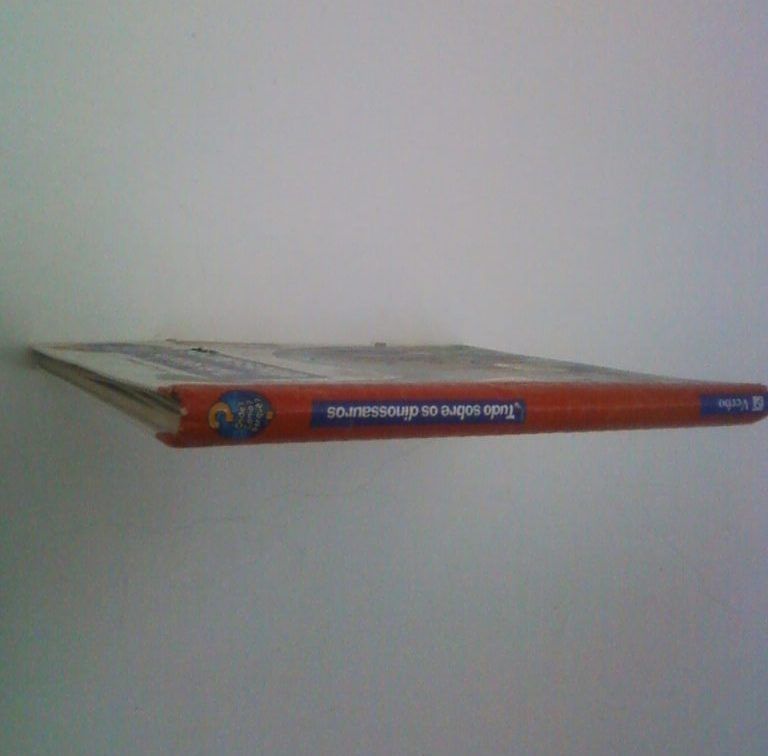 Invisible Bookshelf : 3 Steps - Instructables