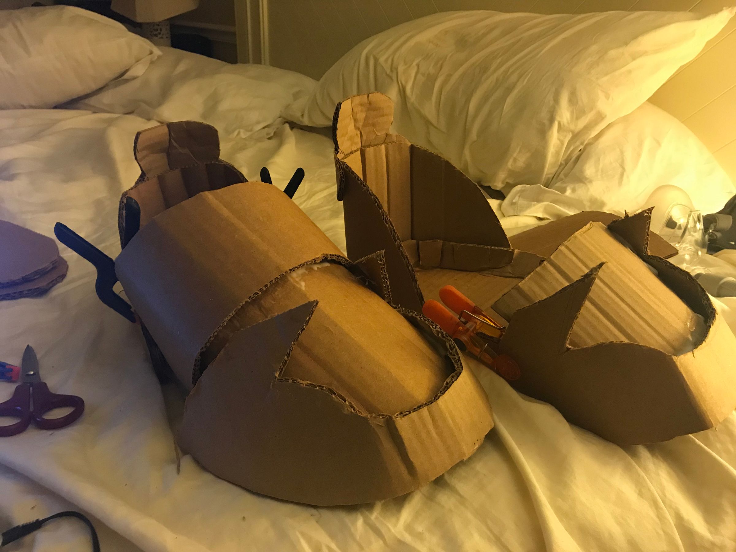 Cardboard Nike Craft Sneakers : 8 Steps - Instructables