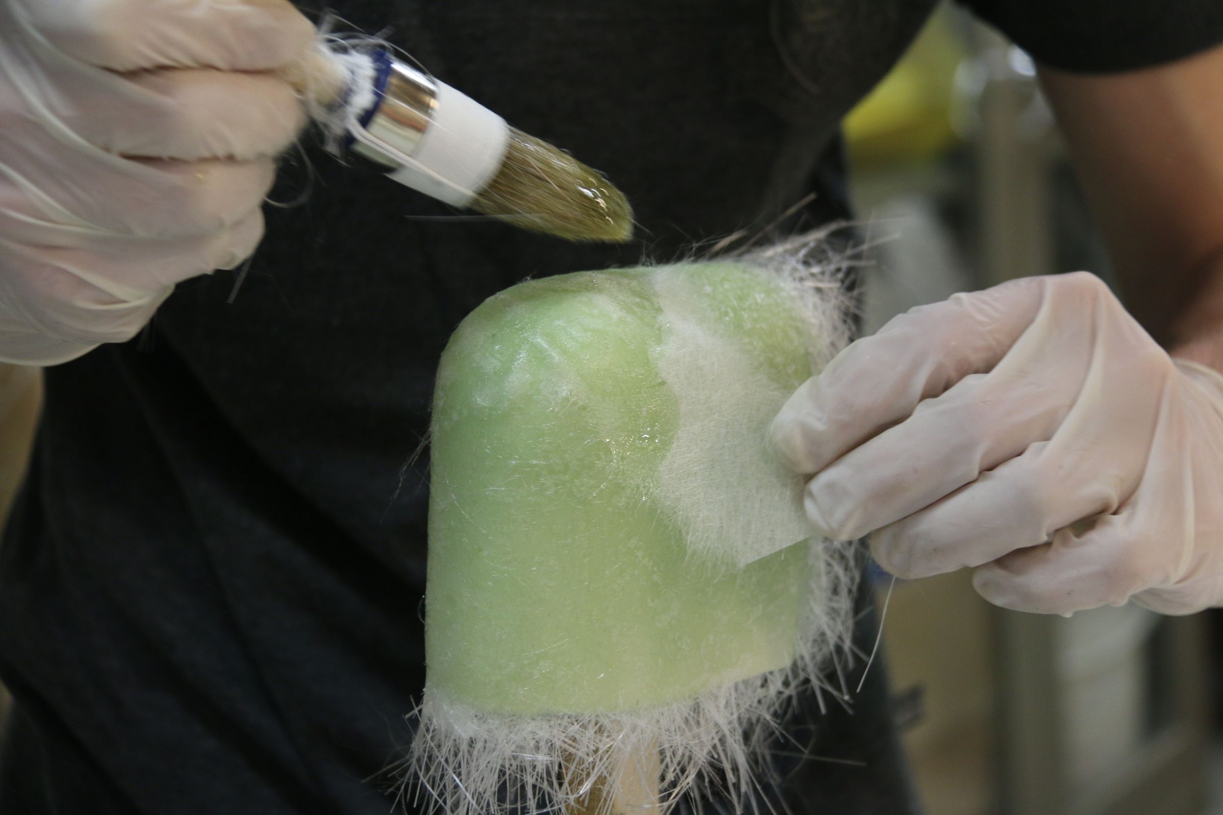 Fiberglass Shell Werplaats IDC : 15 Steps (with Pictures) - Instructables